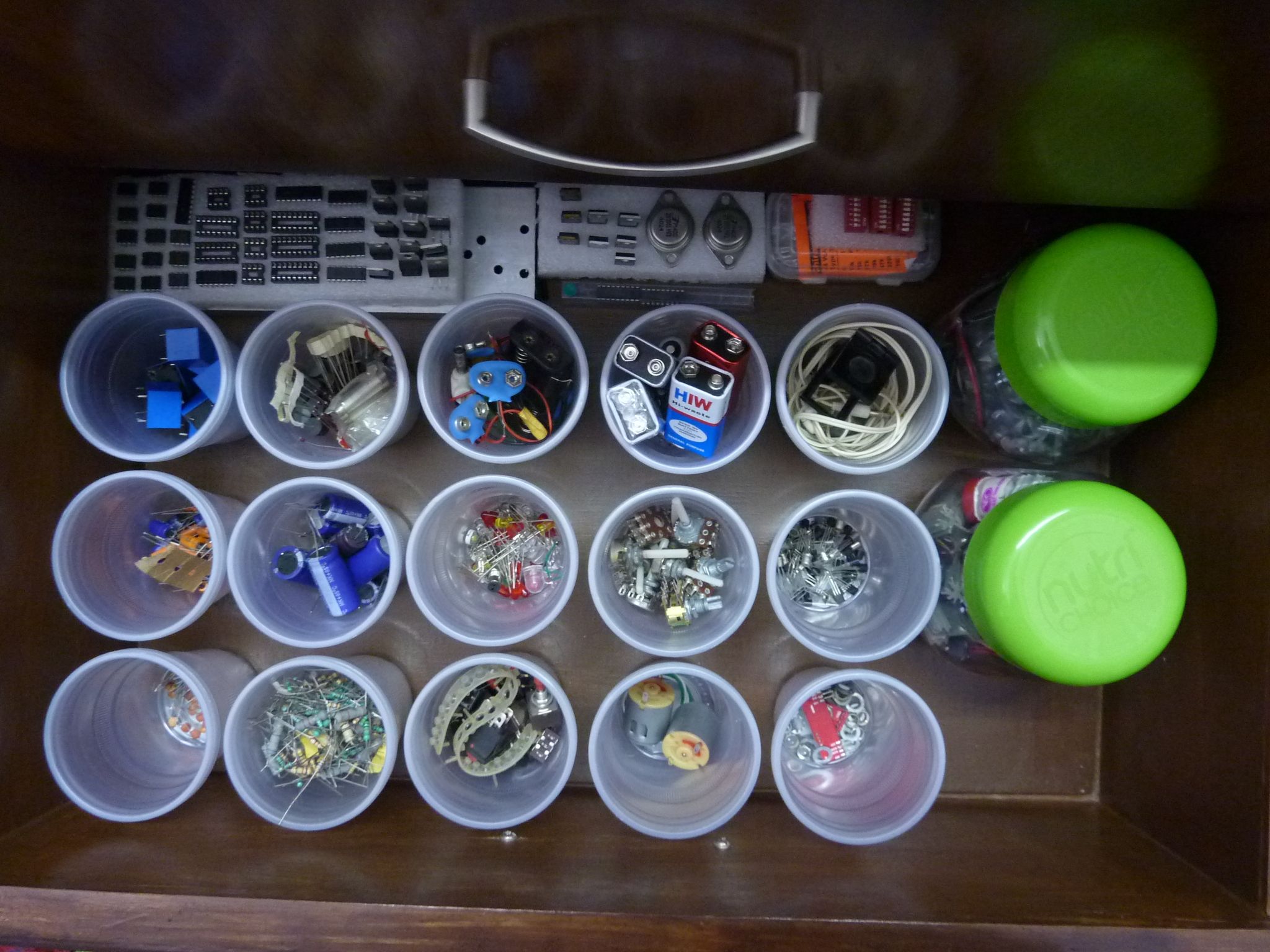 10 Step Analog Sequencer : 14 Steps (with Pictures) - Instructables