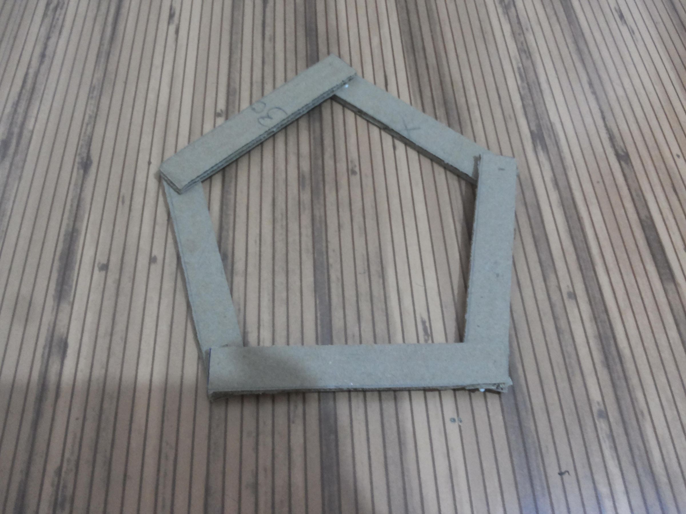 Cardboard Pentagon Table Lamp : 6 Steps (with Pictures) - Instructables