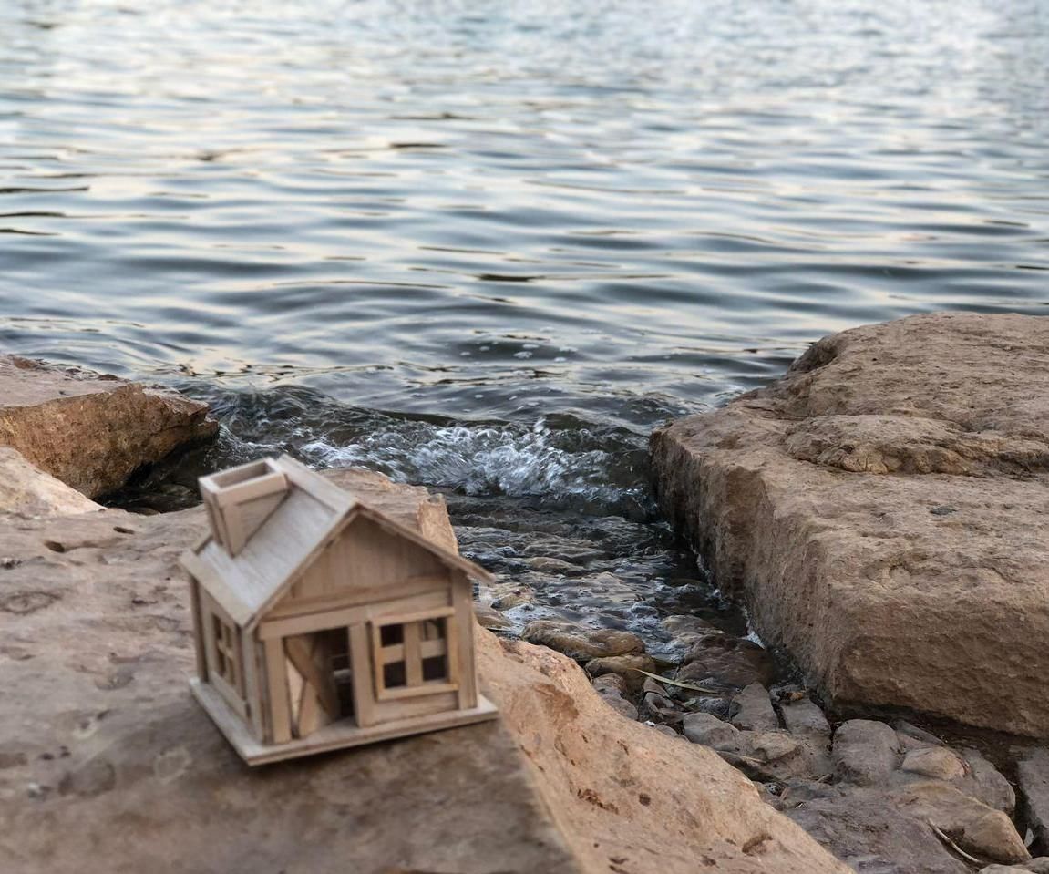 Easy Miniature Hut With Balsa Wood : 4 Steps - Instructables