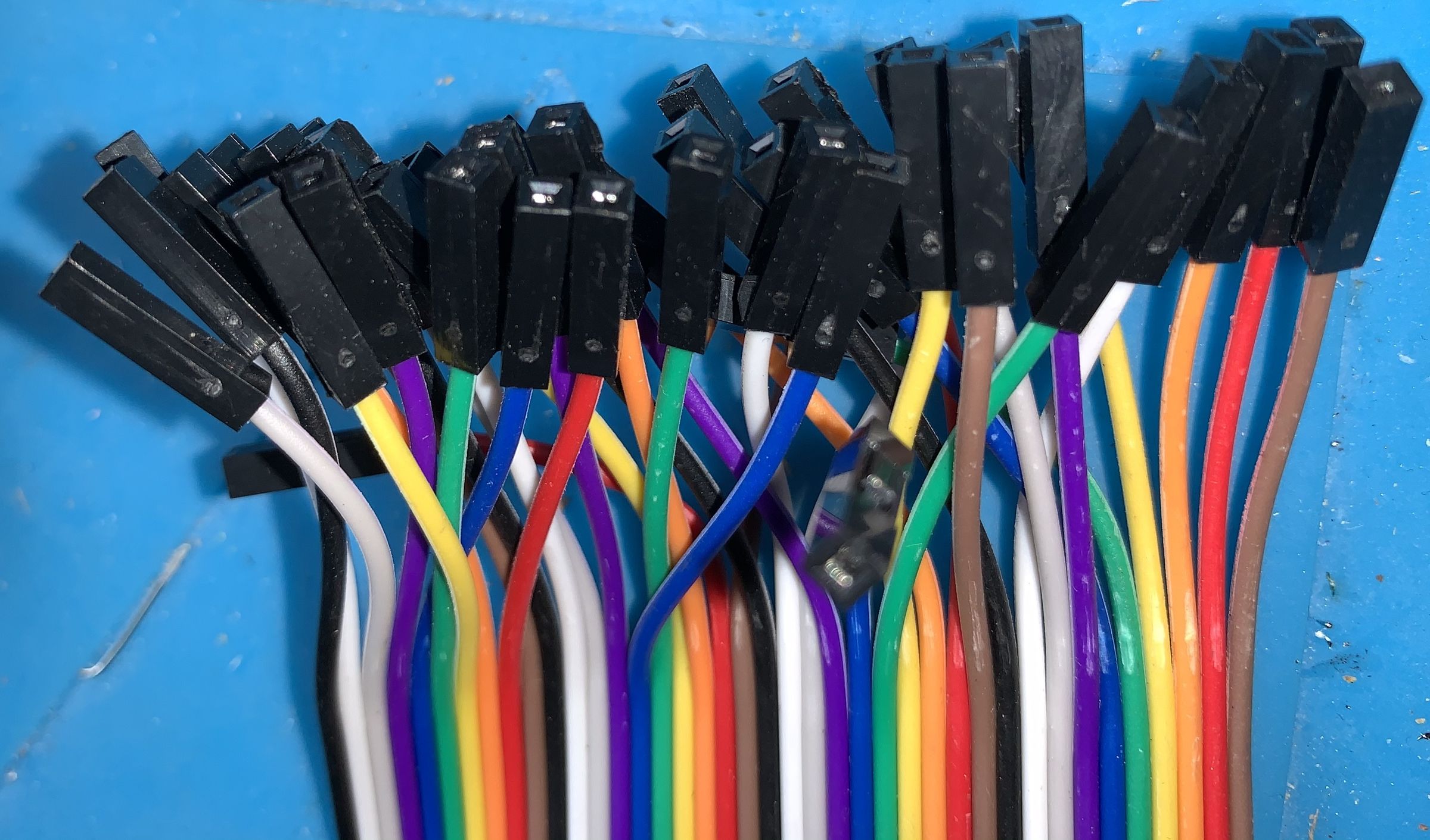 Making Multiway Cables and Connectors : 4 Steps - Instructables