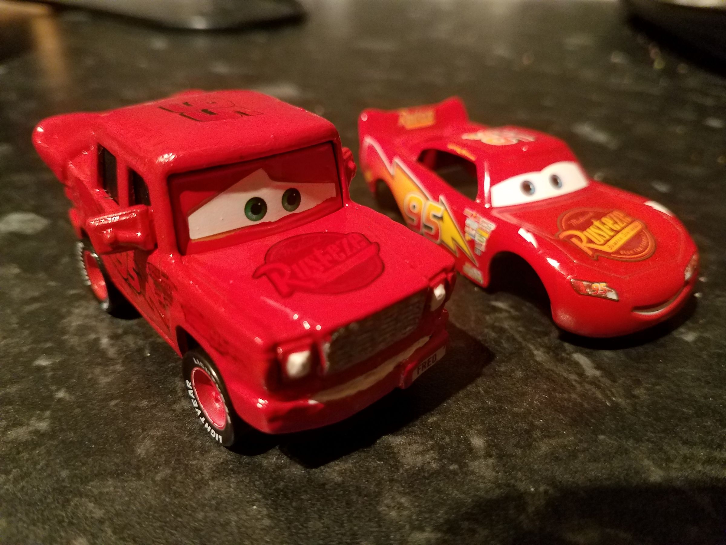 CARS - Fred's Makeover Aka From a Rusty Car to a Lightning McQueen ...