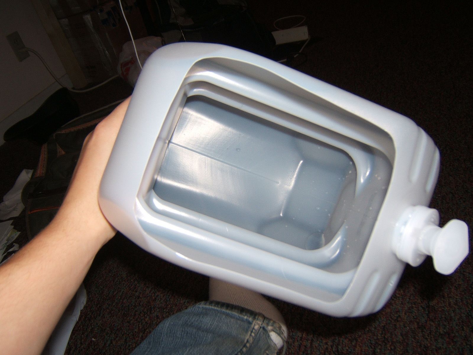 Modular Water Jug Storage Bins : 5 Steps (with Pictures) - Instructables