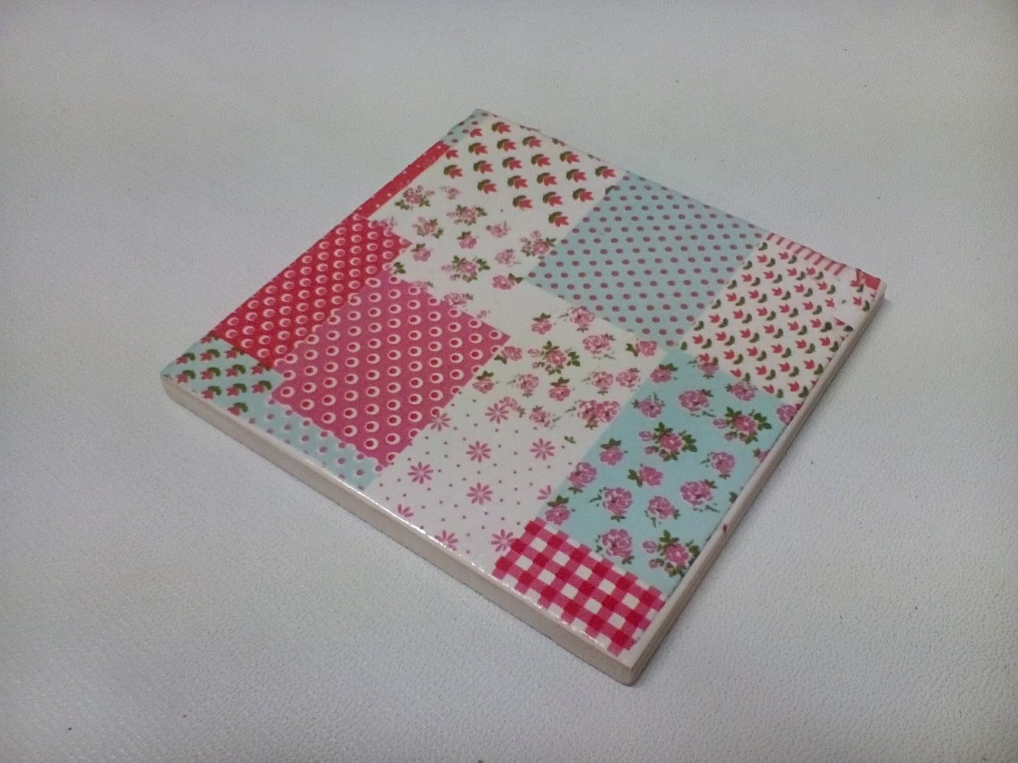 Easy Tissue Paper Coasters : 4 Steps (with Pictures) - Instructables