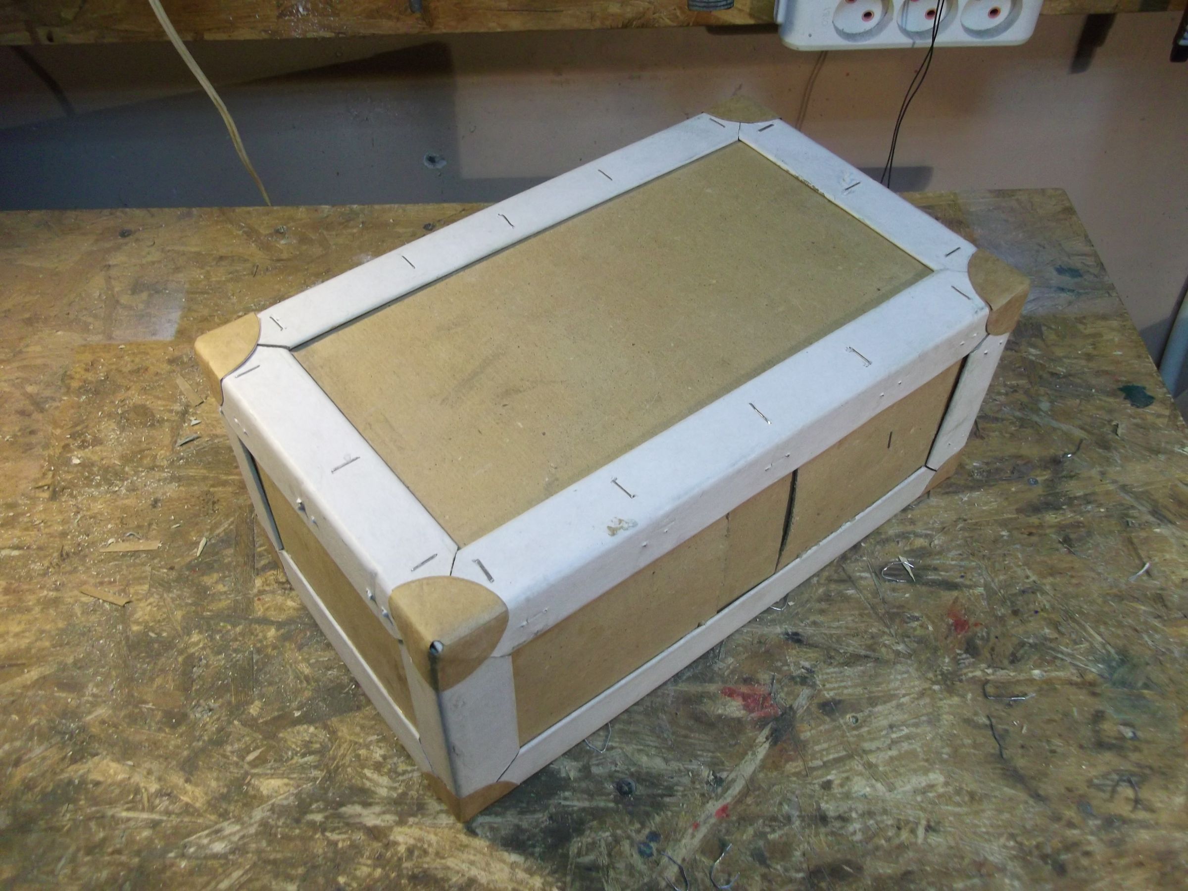 Fixing/Making/Reinforcing Boxes With Packaging Waste : 14 Steps (with ...