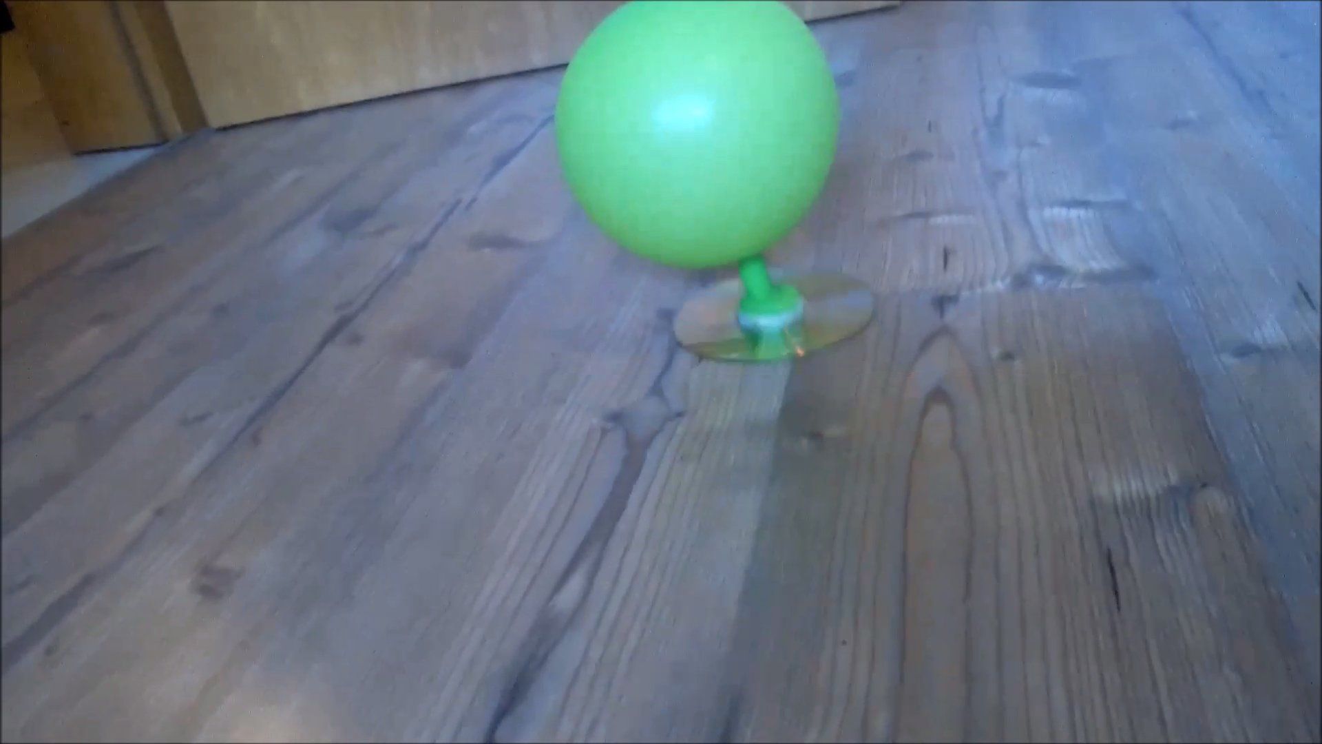 DIY Hovercraft Toy (using a CD) : 5 Steps - Instructables