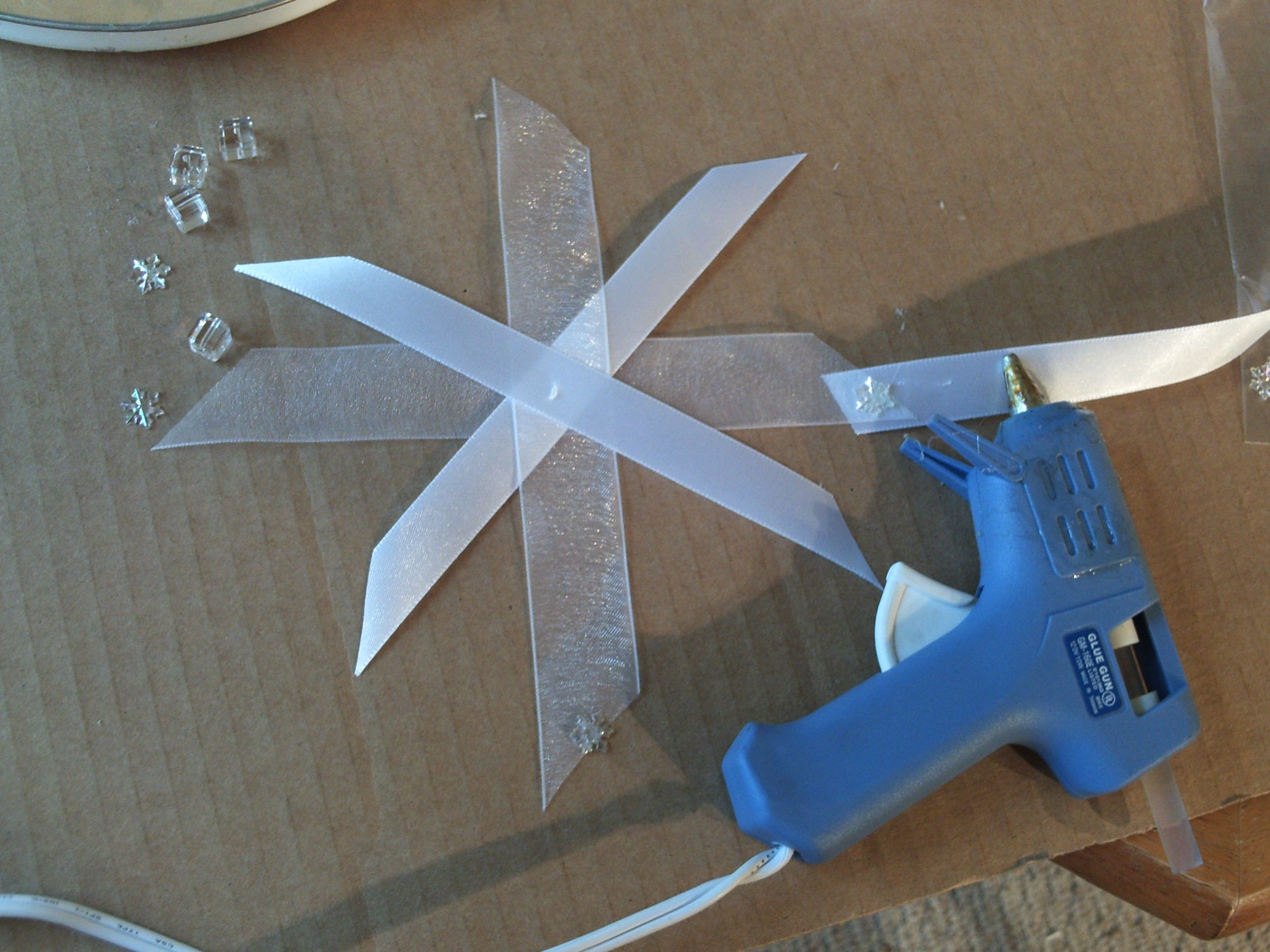 How to Make a Corsage : 8 Steps (with Pictures) - Instructables