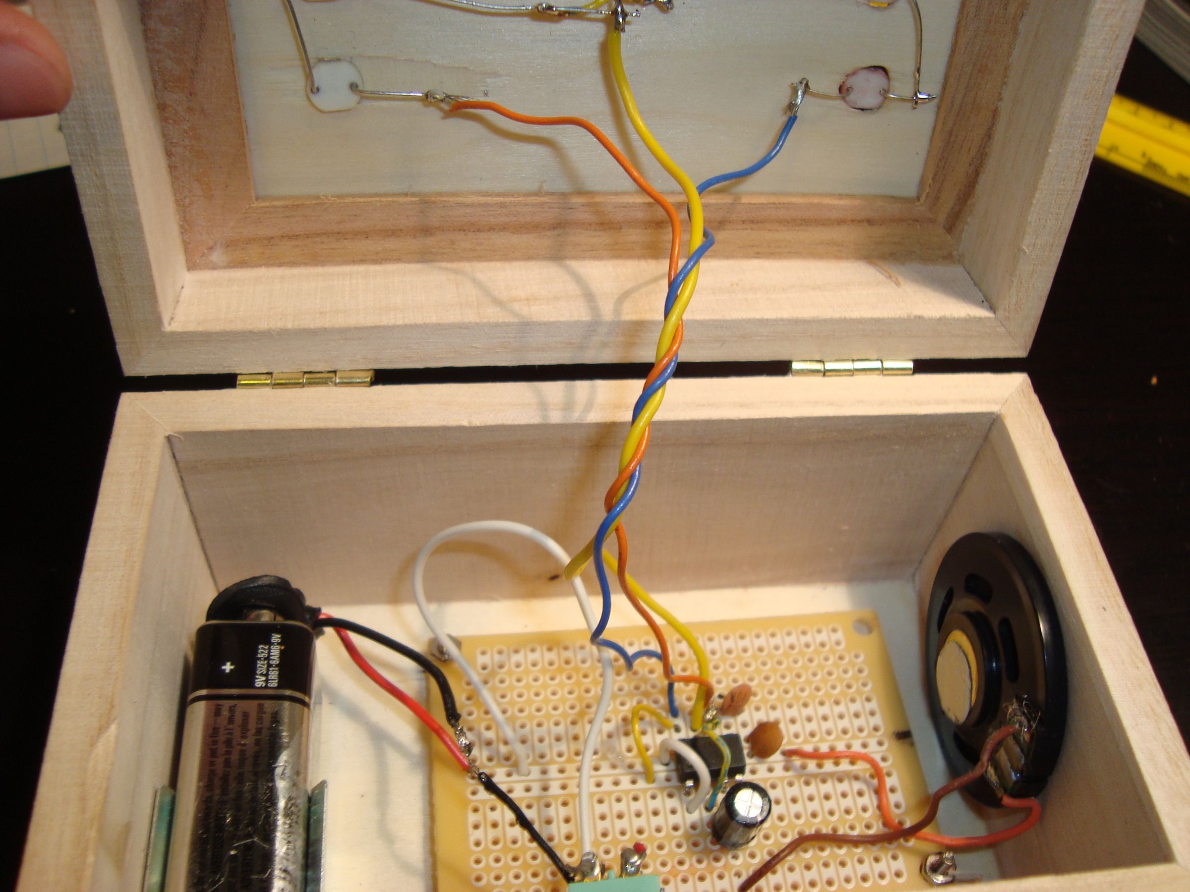 Light Theremin : 6 Steps - Instructables