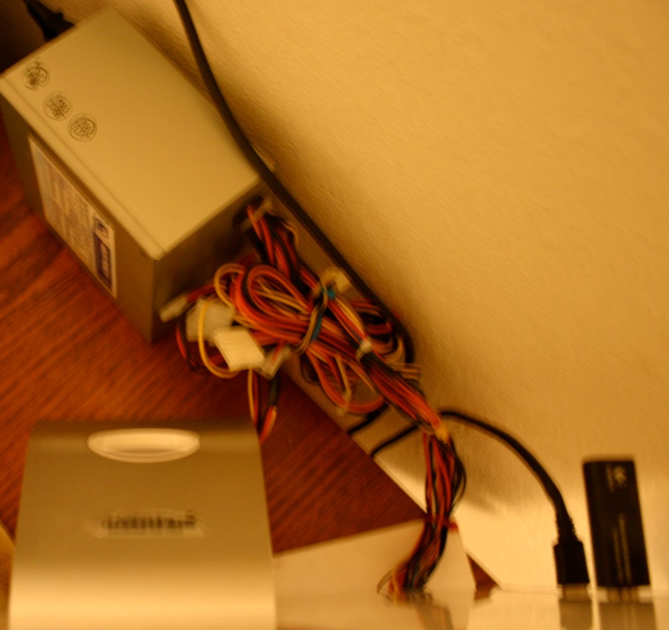 Fixing an IMac G5 Power Supply Using an ATX (pc) PSU - Instructables