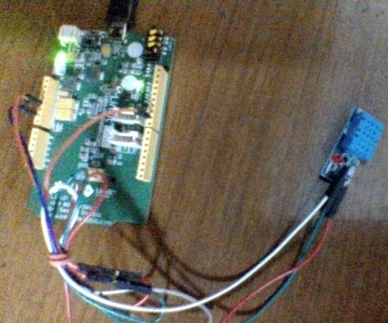 LinkitONE and DHT11 : 5 Steps - Instructables