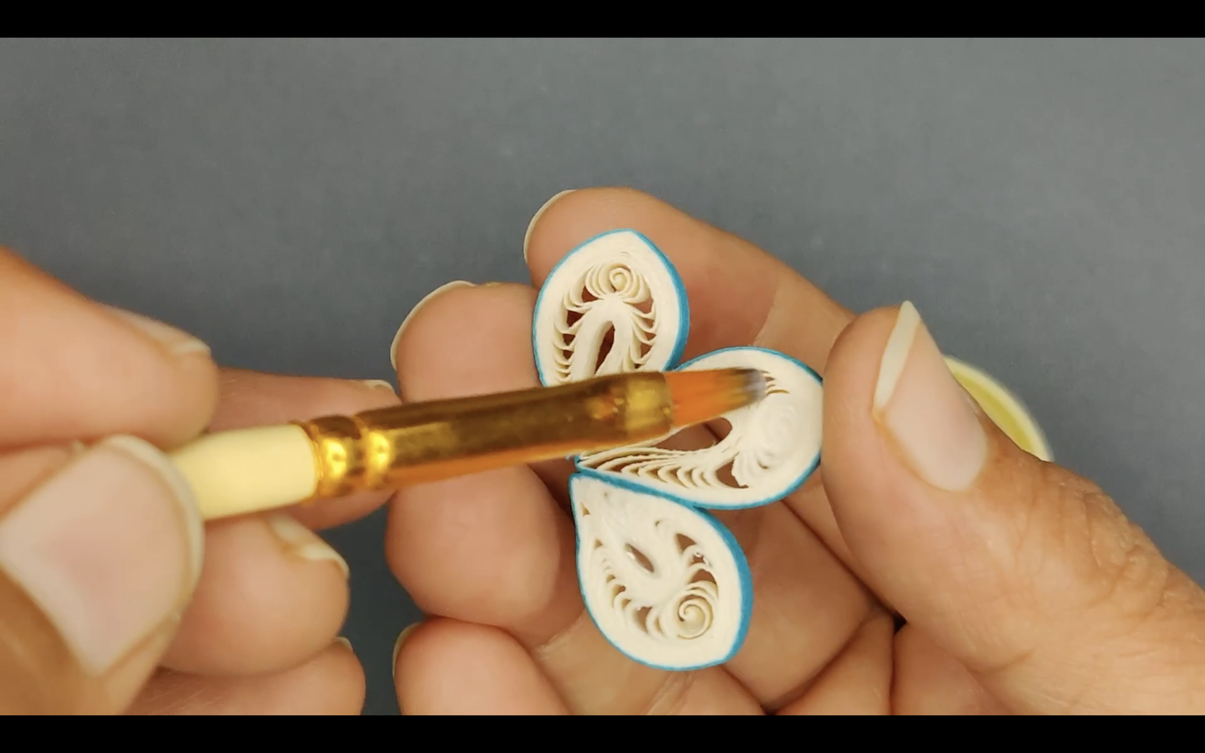 Paper Quilled Ornamental Dangler DIY : 13 Steps (with Pictures) - Instructables