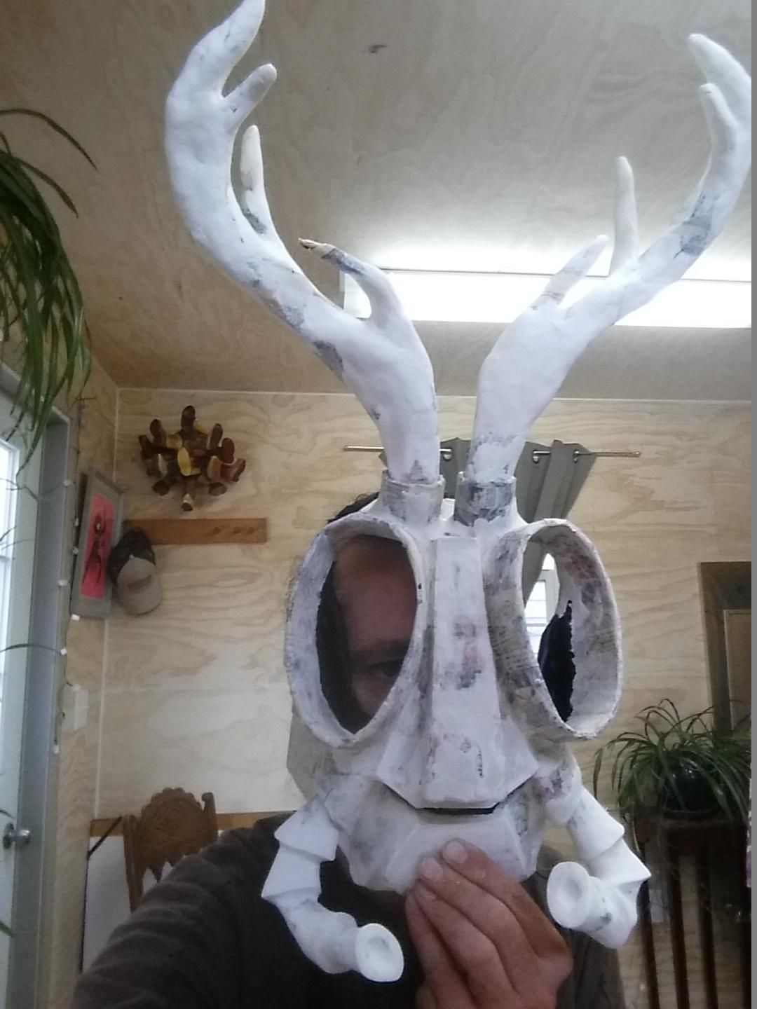 Buck Grasshopper Mask : 9 Steps (with Pictures) - Instructables