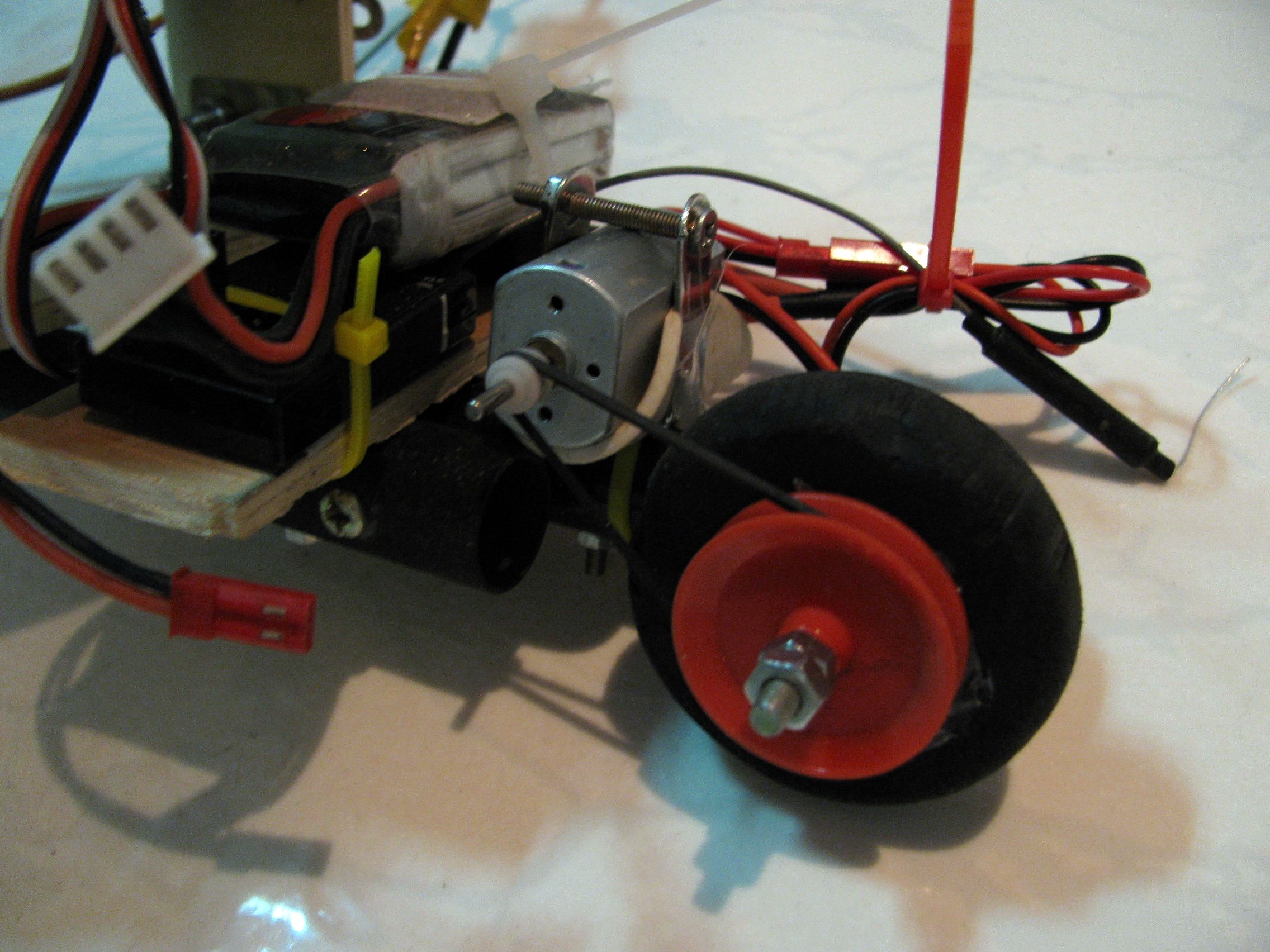Gyro Stabilized Two Wheeler (V5) - Steerable - Instructables