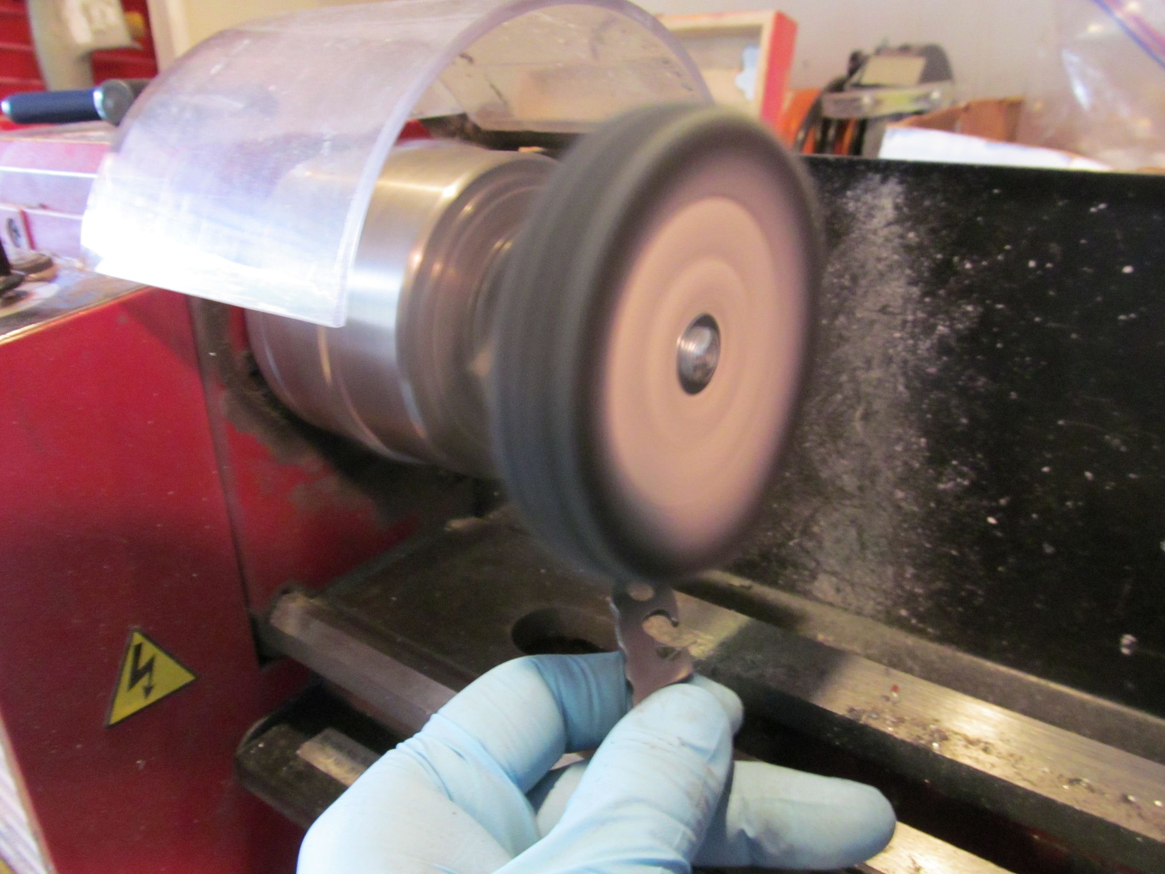 How to Polish Titanium. : 5 Steps (with Pictures) - Instructables