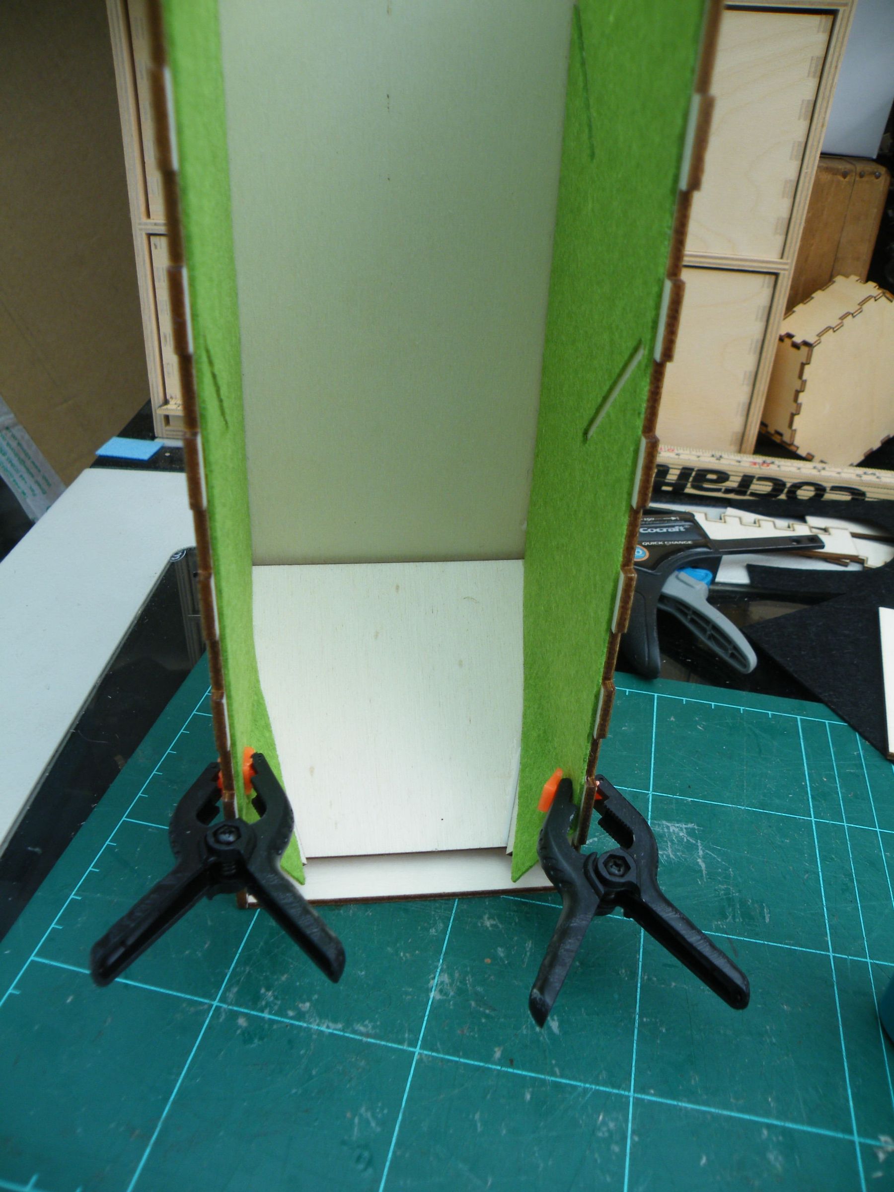 Dice Tower : 17 Steps (with Pictures) - Instructables