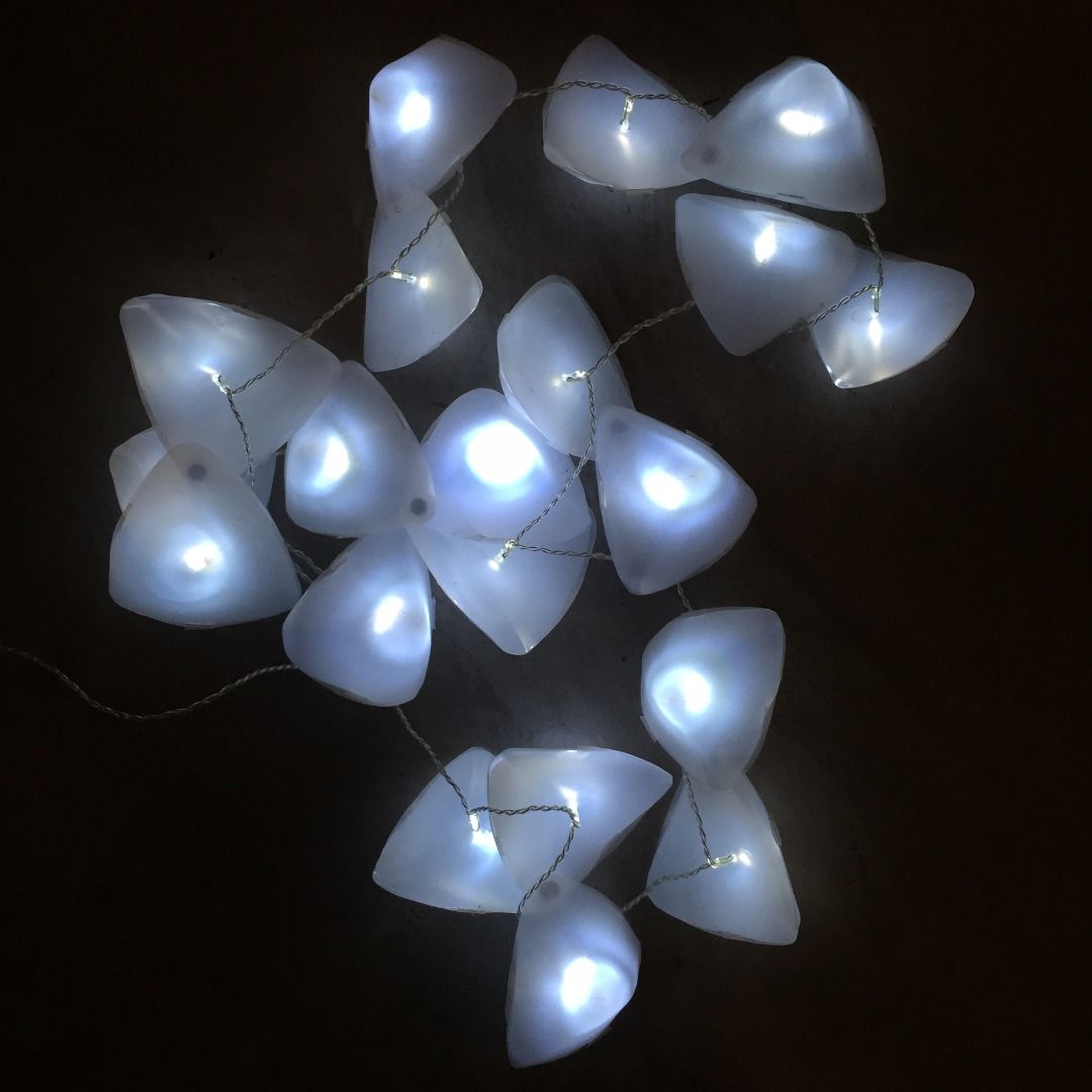 HDPE Tetrahedron Lamp : 10 Steps (with Pictures) - Instructables