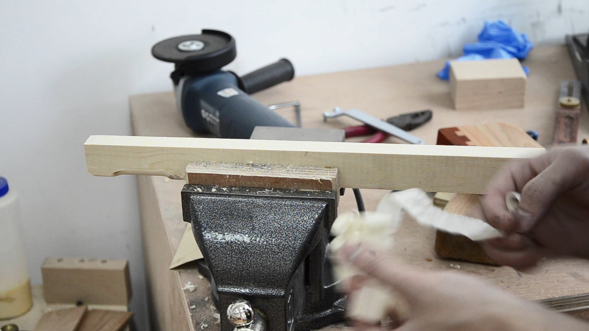 How to Make a Shoulder Plane : 9 Steps (with Pictures) - Instructables