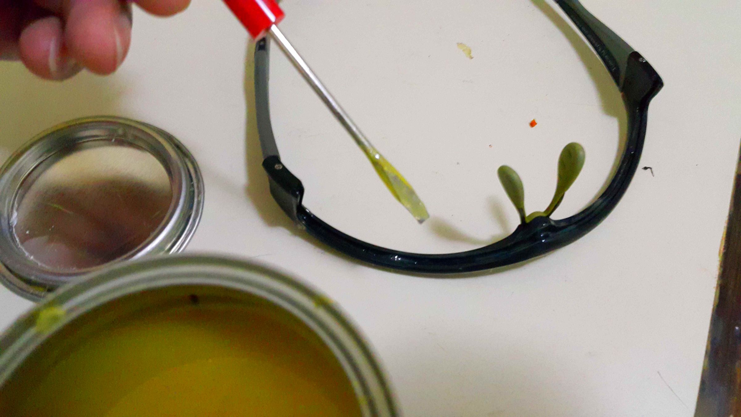 Fixing My Broken Sunglasses. : 3 Steps - Instructables