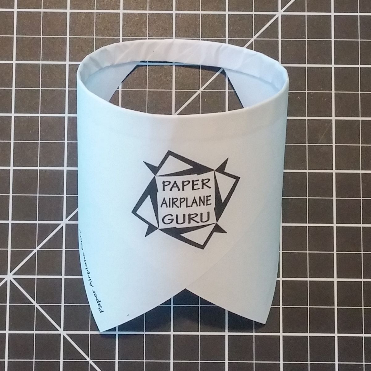 Fold and Fly the XO Paper Airplane : 8 Steps - Instructables