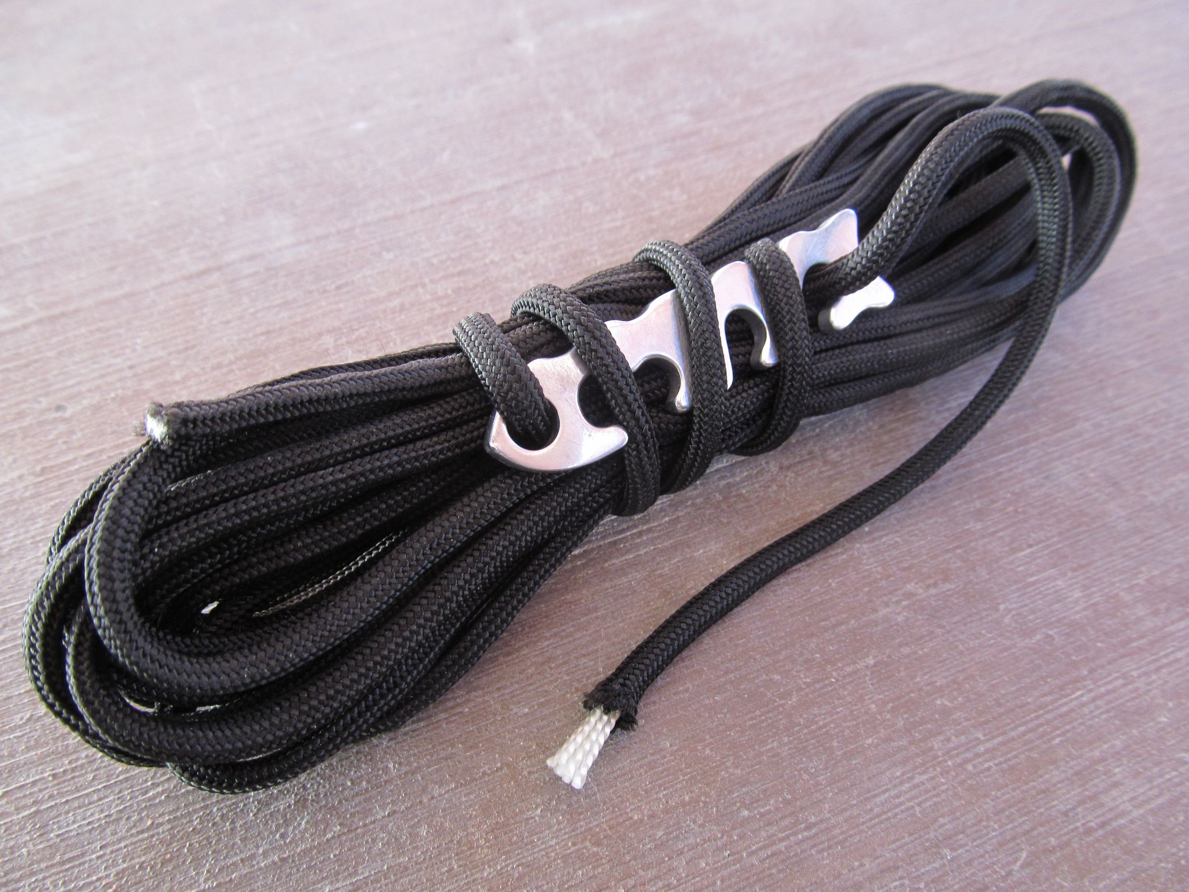 Fish Bone - Knotless Gear Tie : 8 Steps (with Pictures) - Instructables