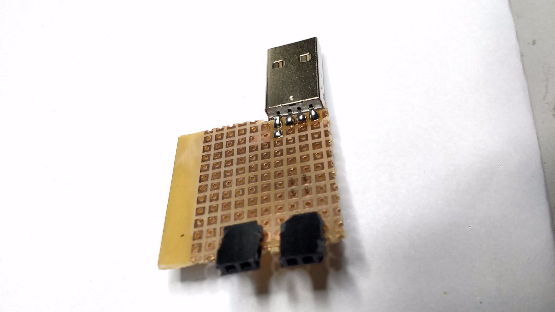 How to Make a USB Breadboard Power Supply : 4 Steps (with Pictures ...