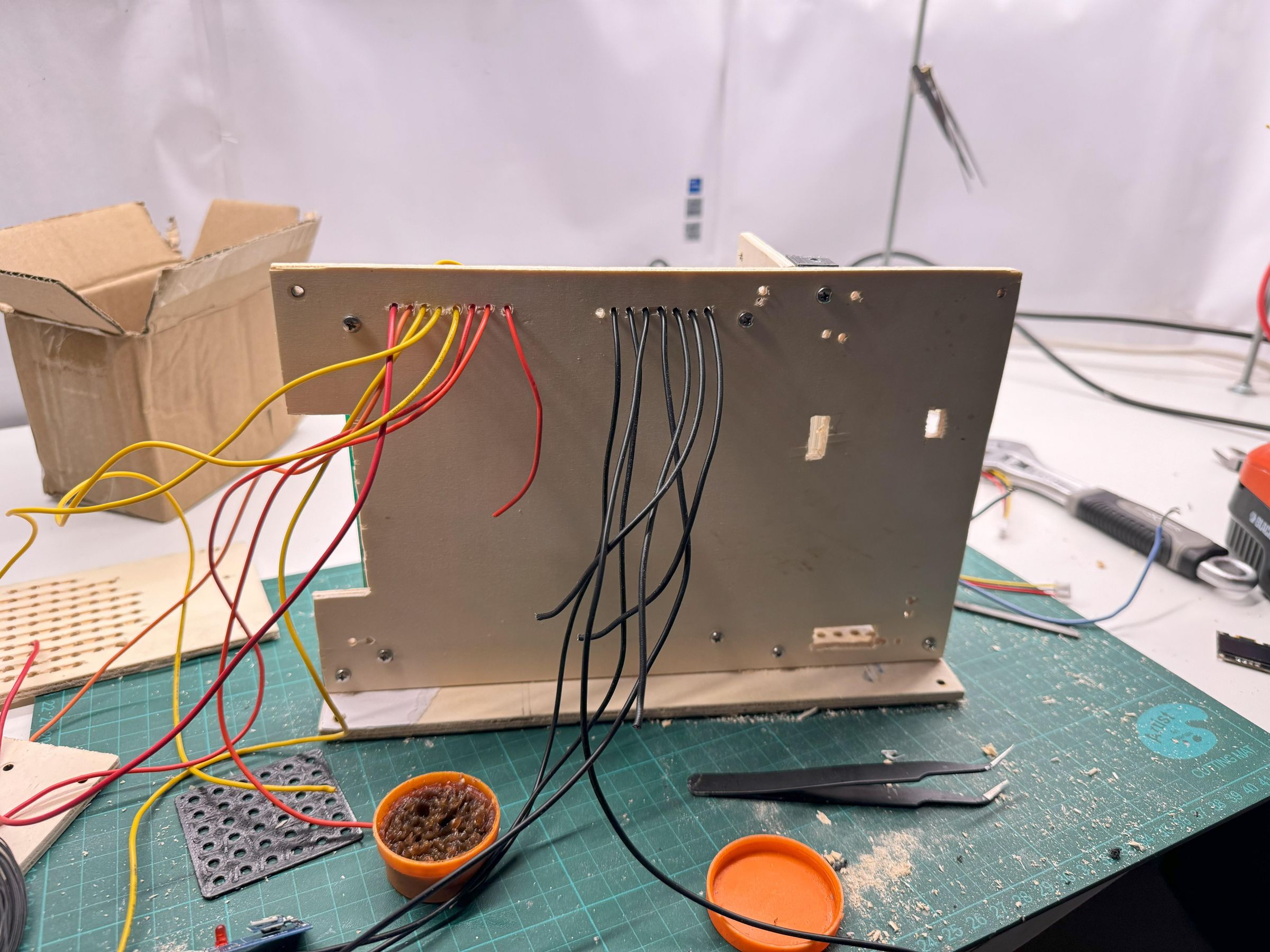 Ultimate DIY Laboratory PSU From a Gaming PC PSU : 14 Steps (with ...