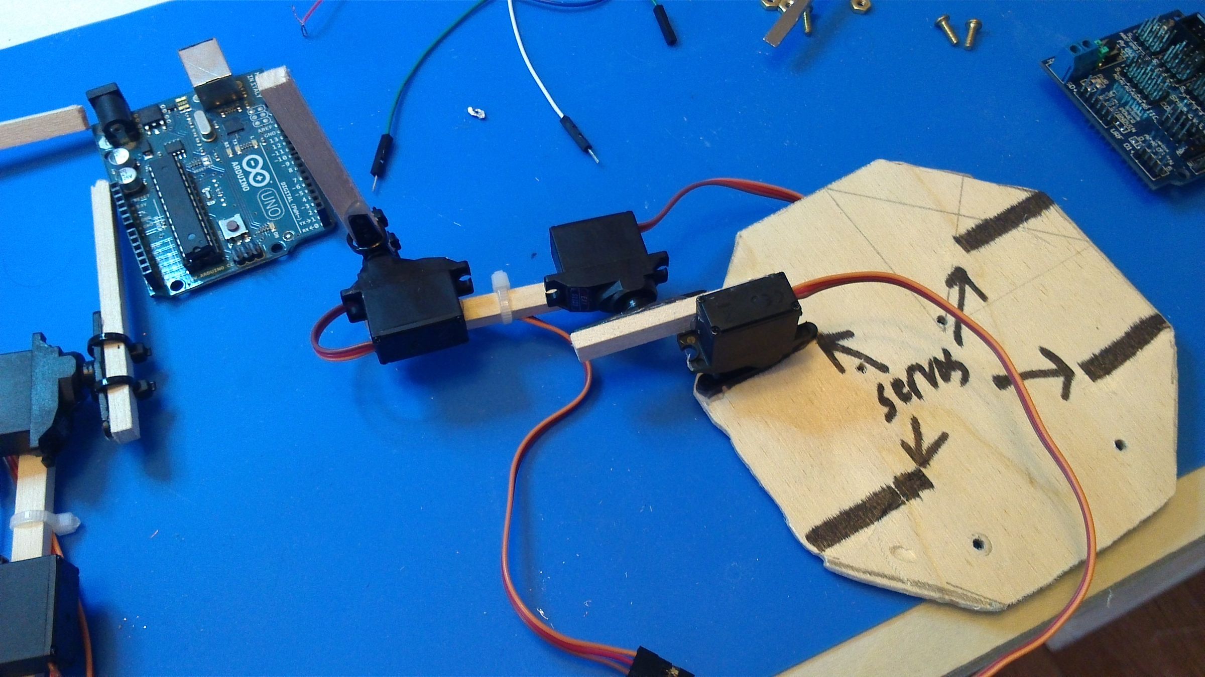 Basic Quadruped Platform! : 7 Steps - Instructables