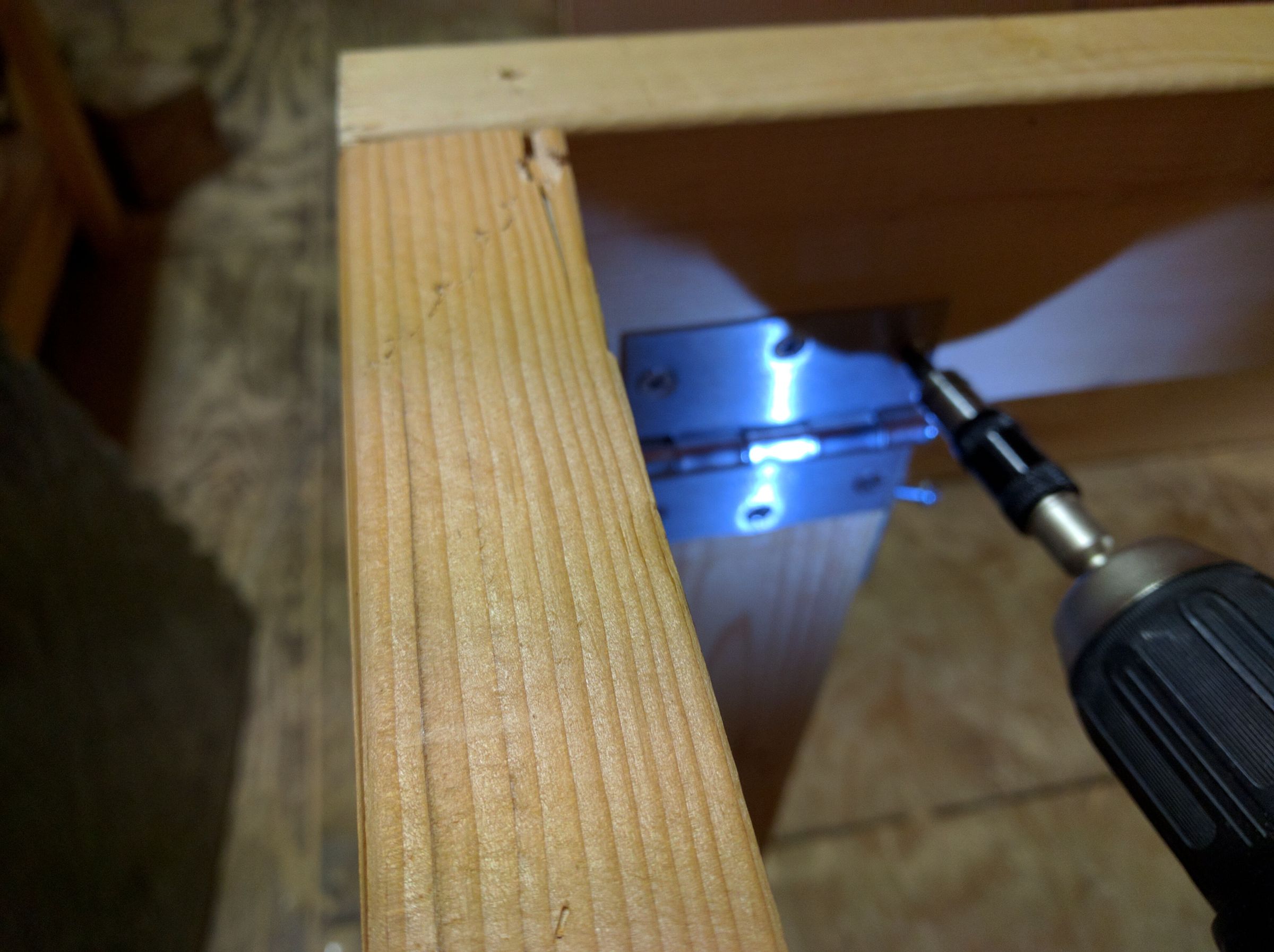 Folding Up Flat Workbench / Shop Table : 7 Steps - Instructables