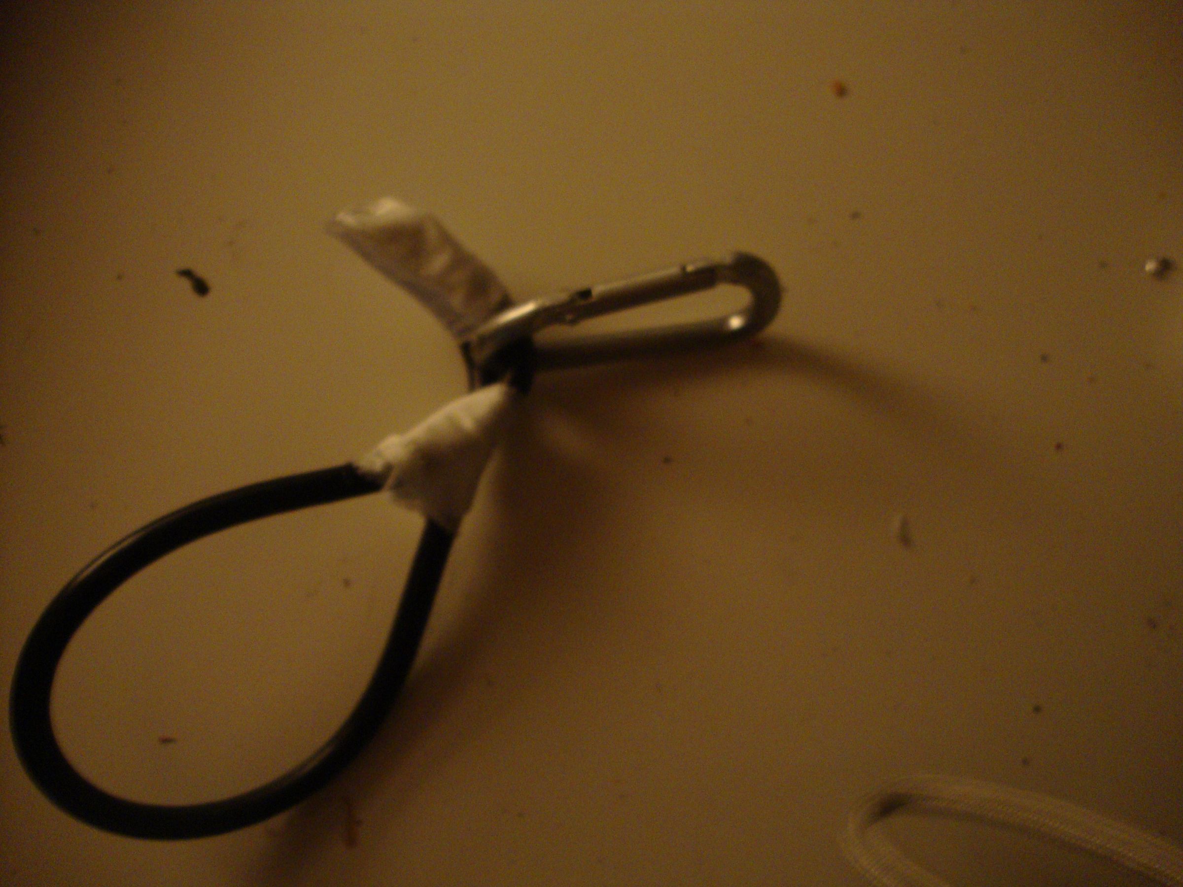 Maglite Belt Holster for All Big Maglites : 4 Steps - Instructables