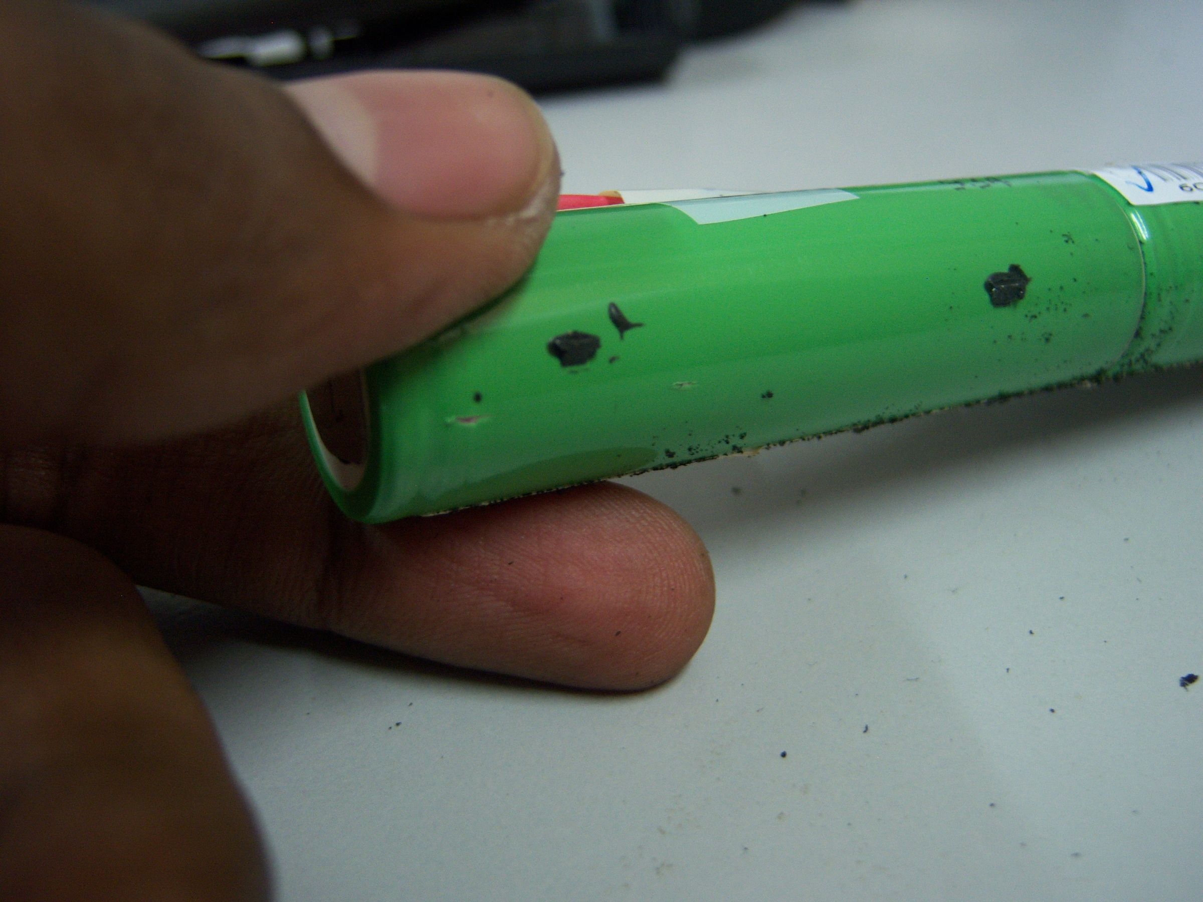 Salvage Lithium Ion Batteries From Laptop Batteries : 5 Steps ...