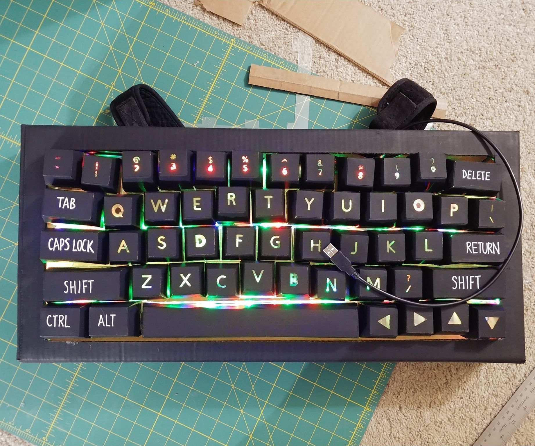 LED Keyboard Costume/Prop : 8 Steps - Instructables
