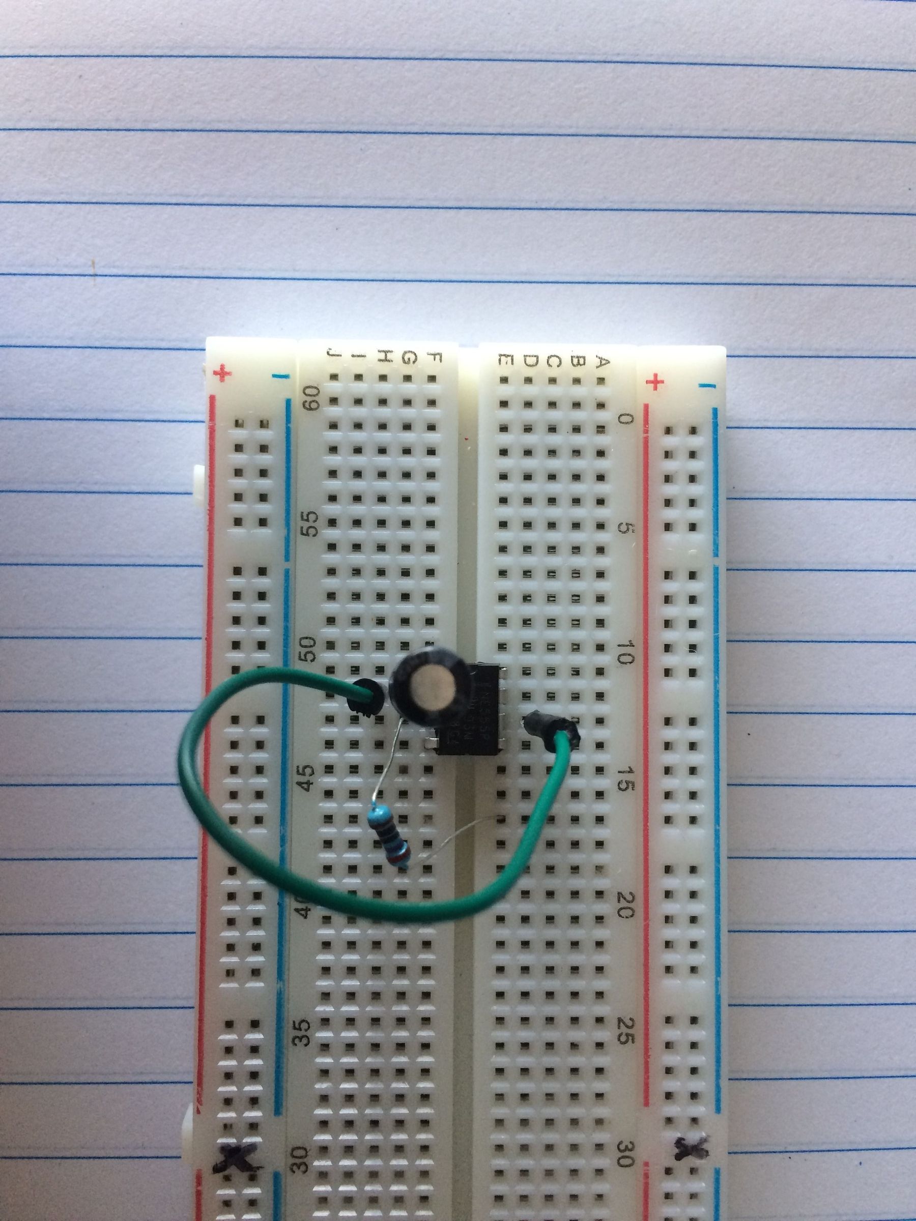555 Timer Blink Circuit! : 9 Steps (with Pictures) - Instructables