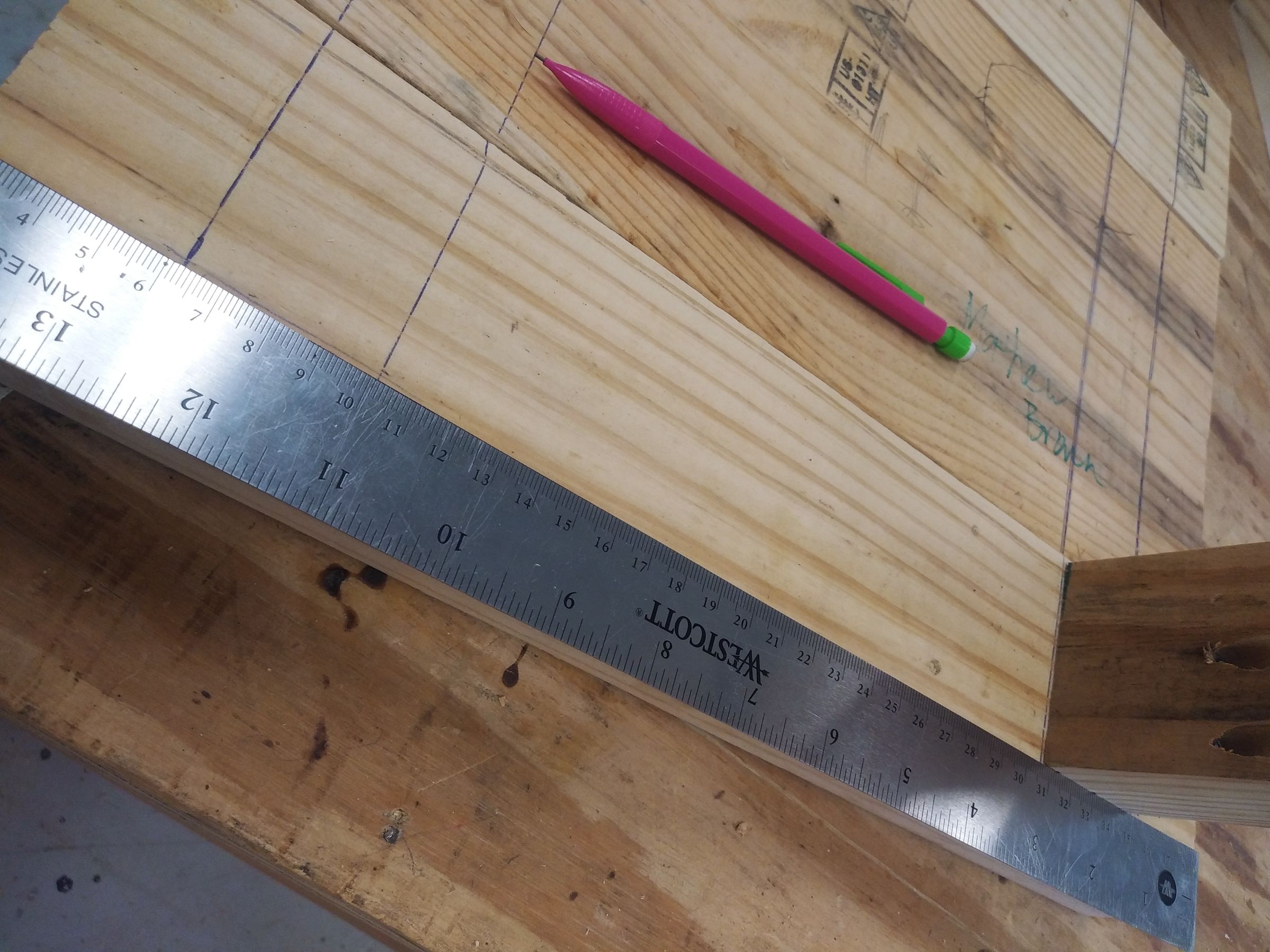 How to Build a Stool Out of 2x4's : 10 Steps - Instructables