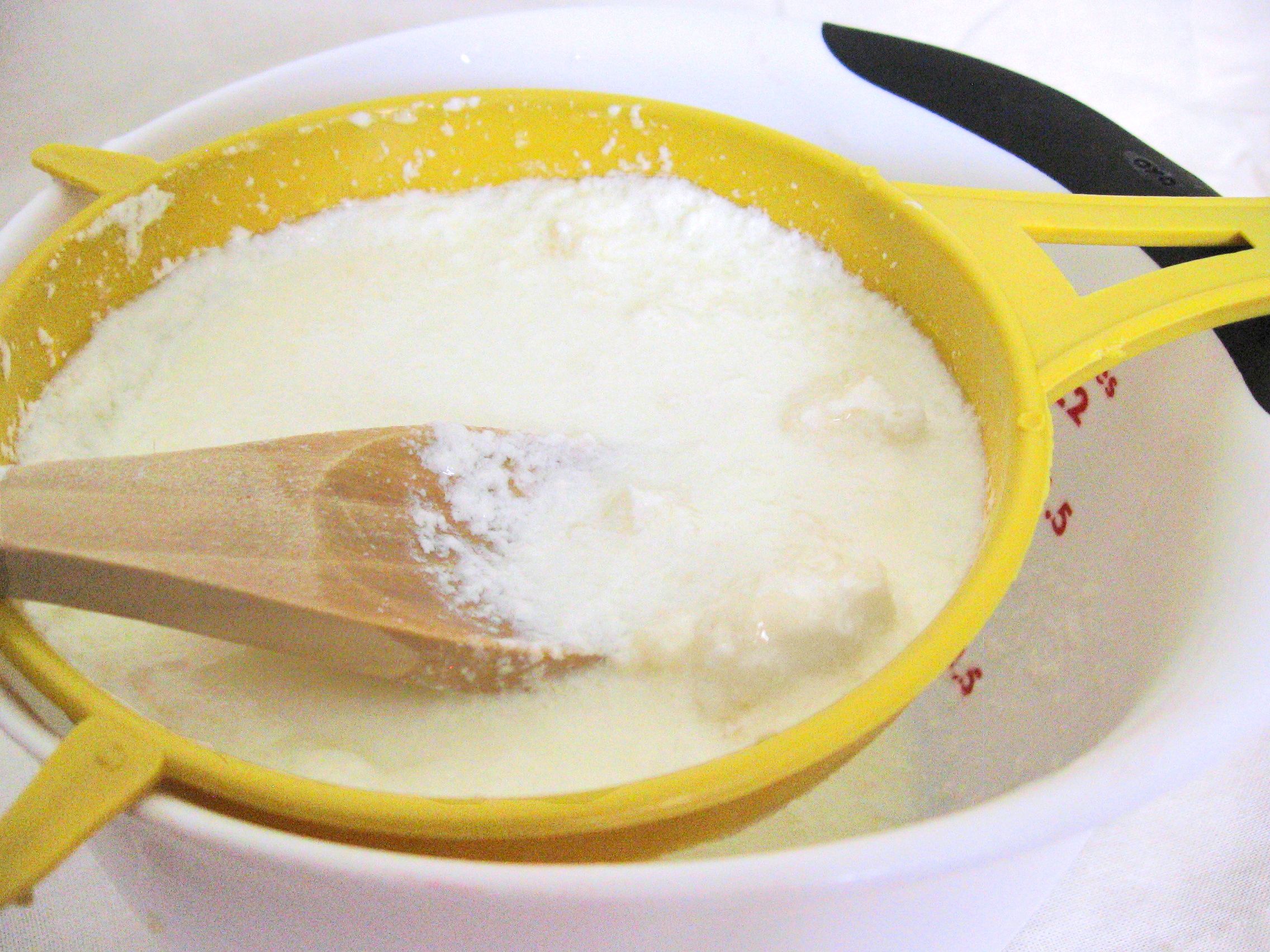 How to Make Authentic Milk Kefir : 7 Steps - Instructables
