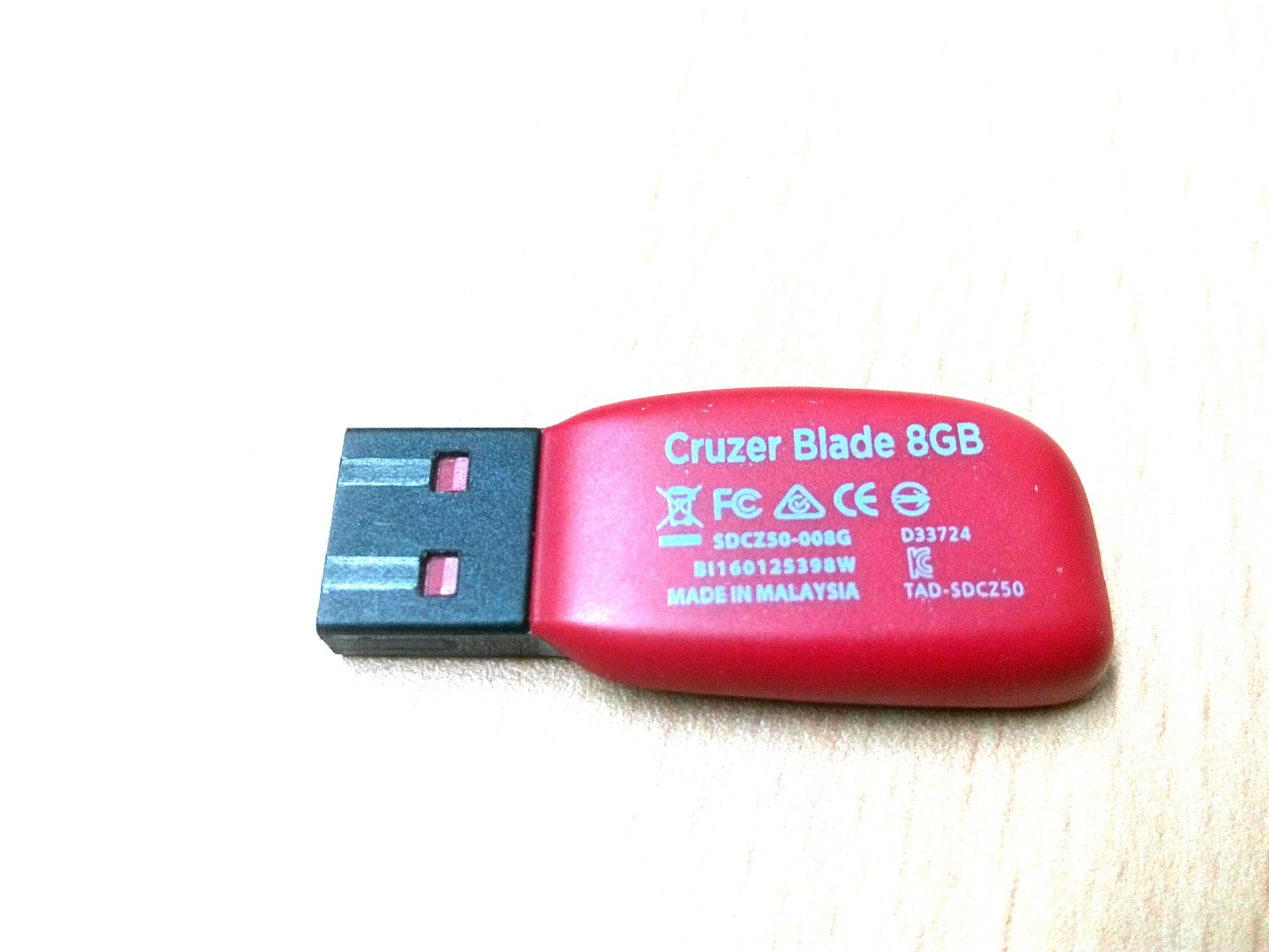 Why Actual Memory of Pen Drive Is Less Than Specified Memory? : 3 Steps ...