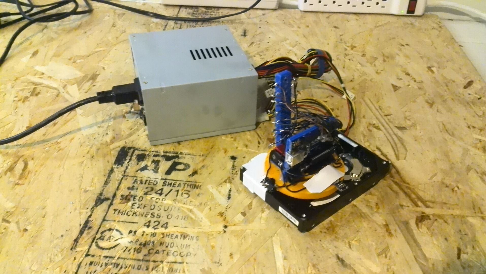 3D POV Clock From a HDD : 16 Steps (with Pictures) - Instructables