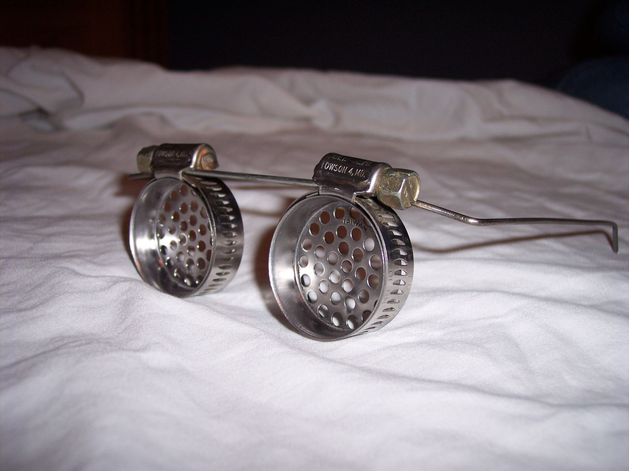 Quick and Cheap Steampunk Spectacles : 4 Steps - Instructables