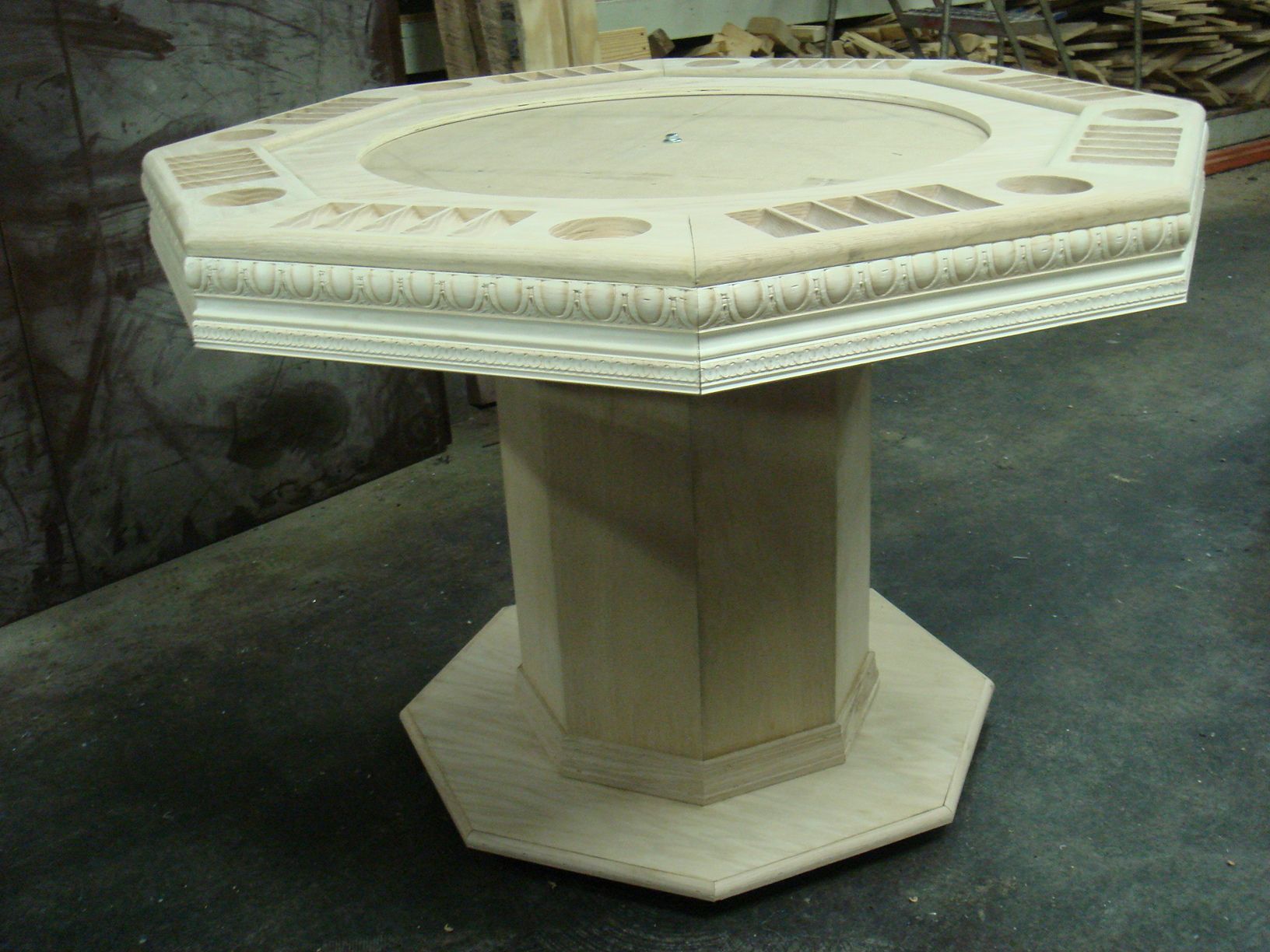 Poker Table : 7 Steps (with Pictures) - Instructables