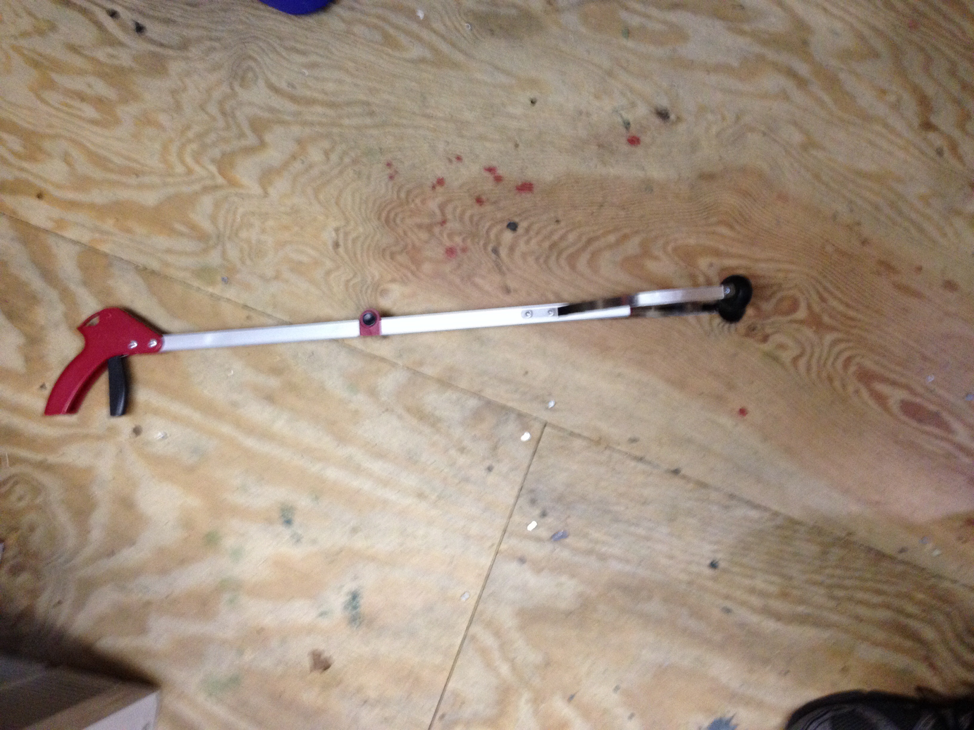 Gopher Reaching Tool