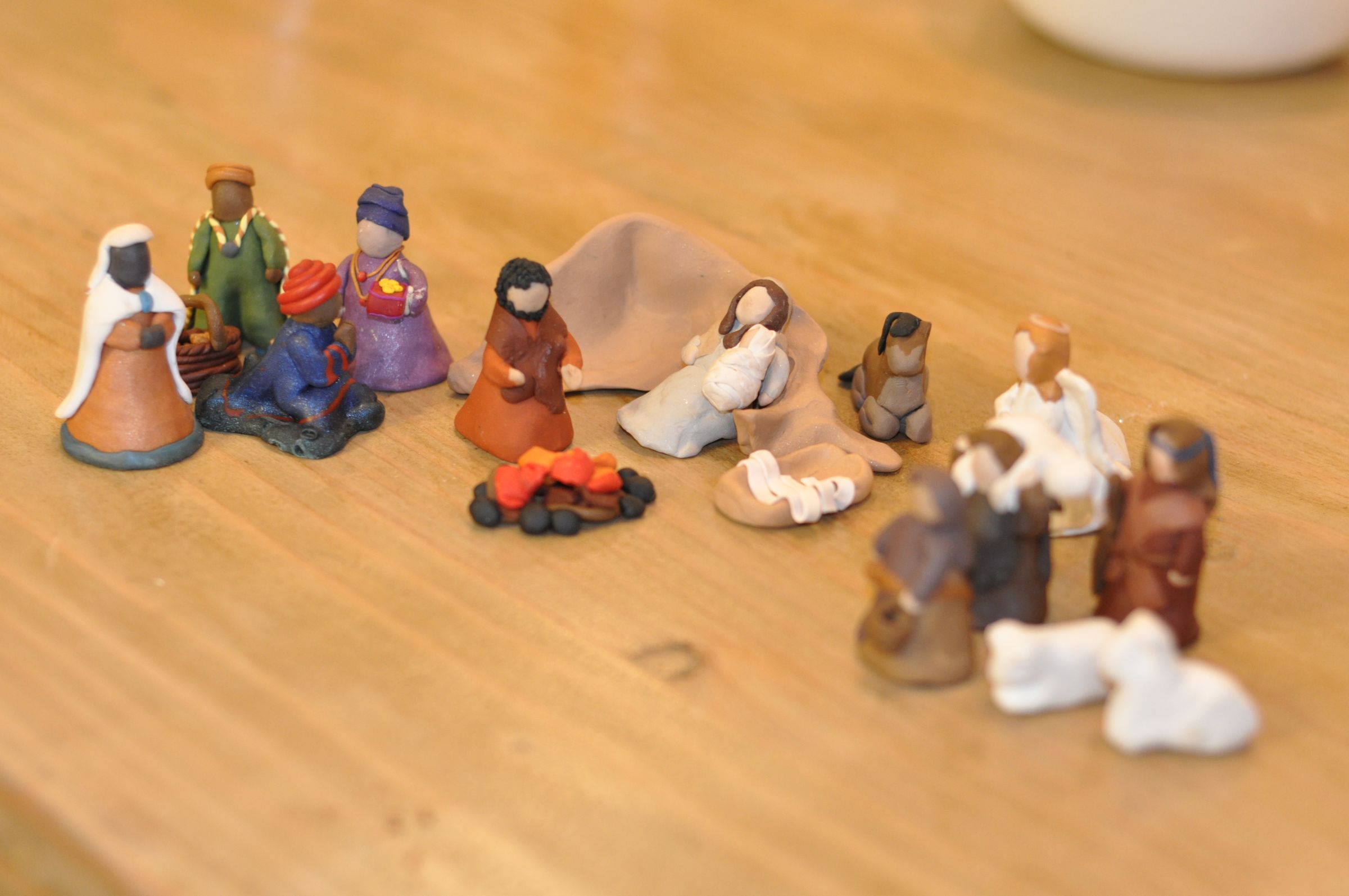 Easy Clay Nativity People : 4 Steps (with Pictures) - Instructables