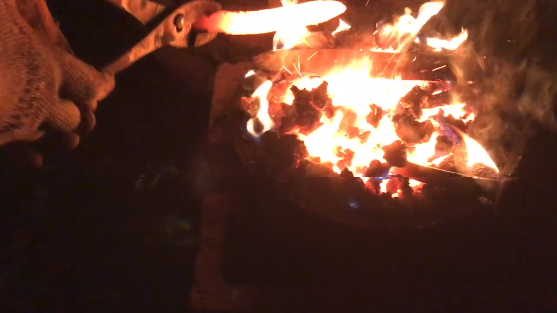 Blacksmithing and Casting in a Backyard Forge : 6 Steps - Instructables