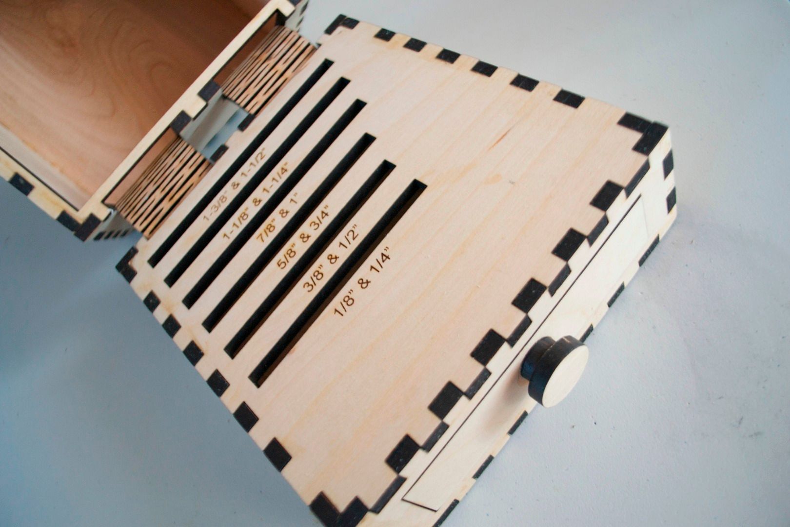 Corner Radius Router Jig + Full Box Set : 7 Steps (with Pictures ...