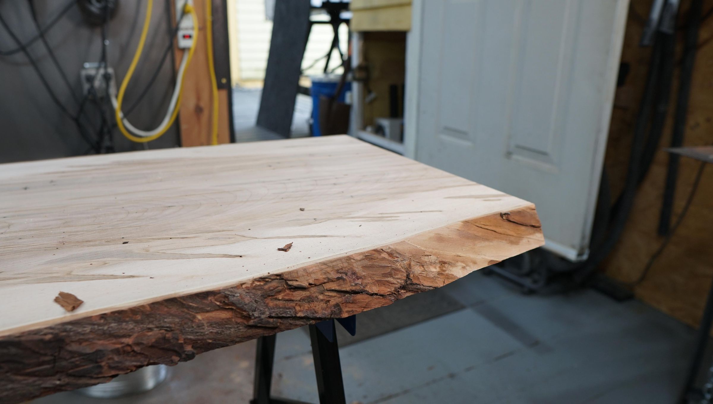 How to Make a Live Edge Desk : 5 Steps (with Pictures) - Instructables