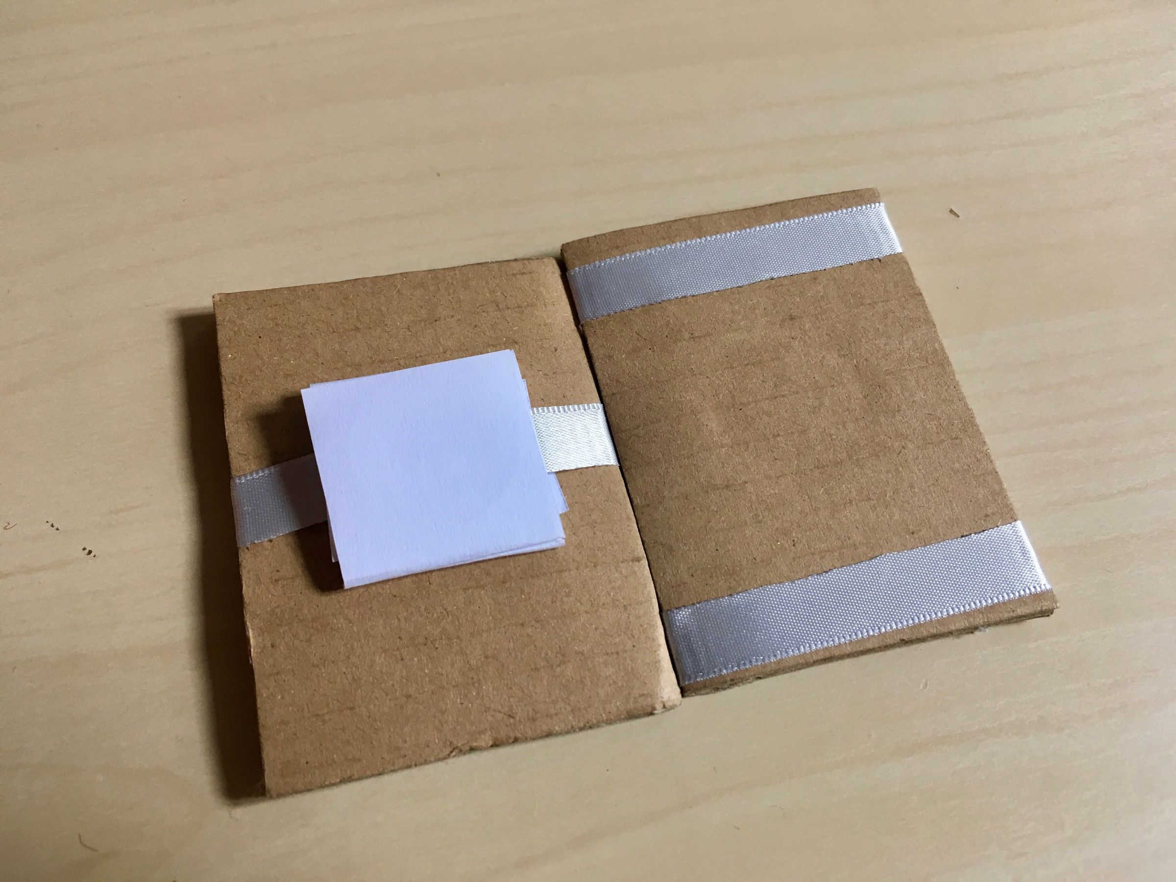 Real Magic Wallet : 12 Steps (with Pictures) - Instructables