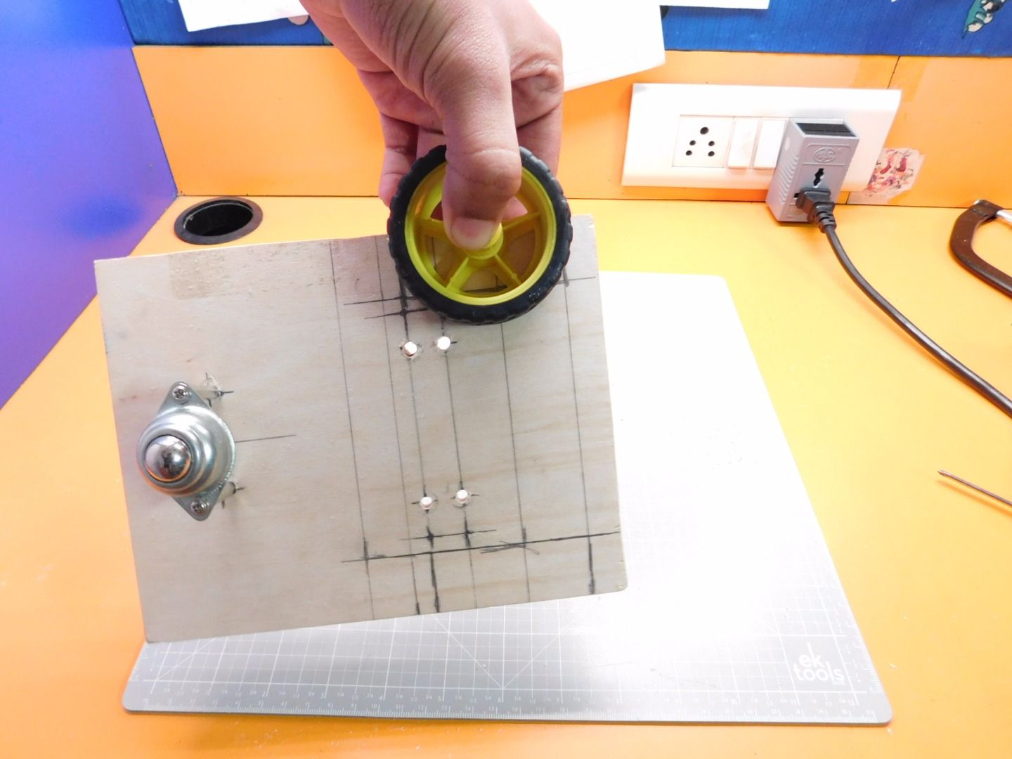 Multi-Purpose Plywood Robot Prototyping Base : 21 Steps (with Pictures ...