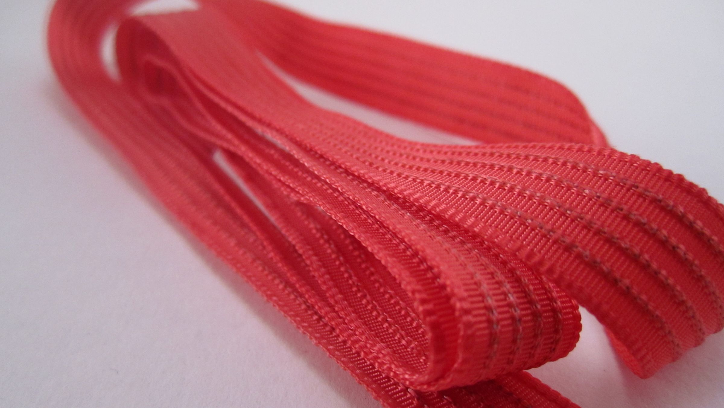 How to Dye Conductive Ribbon Cable 4-Conductor : 6 Steps - Instructables