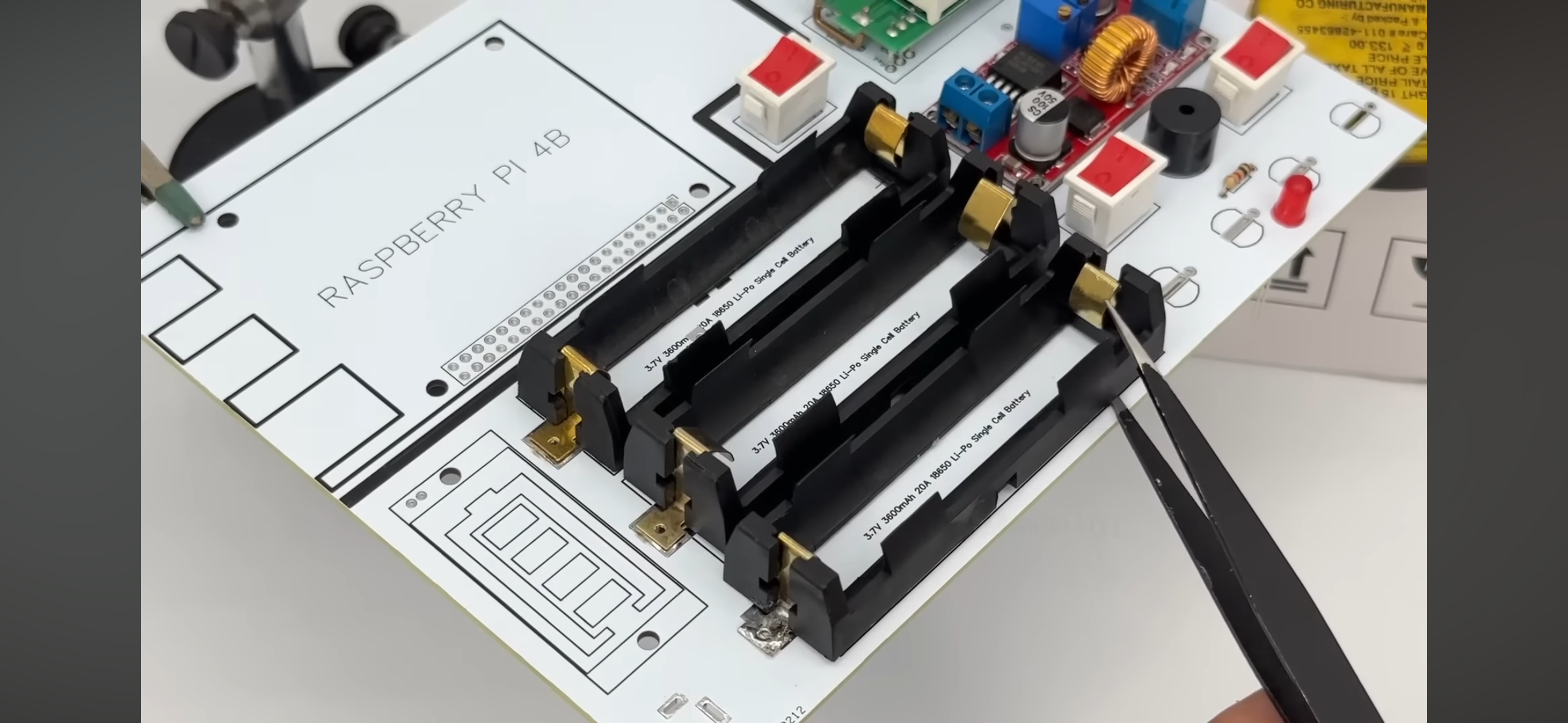 Portable DIY Electronics Workstation : 19 Steps (with Pictures ...