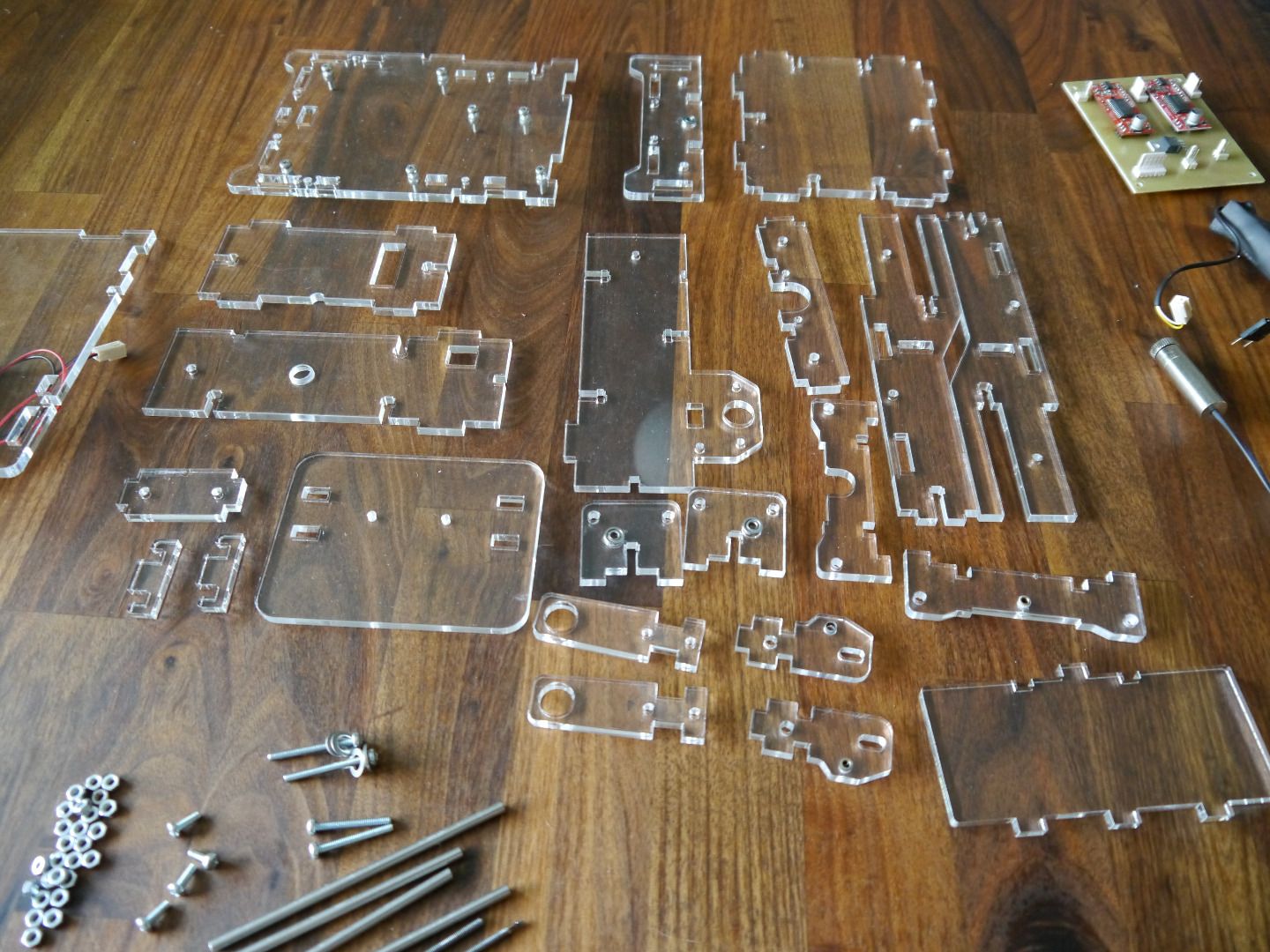 Zusammenbau Der Laser "Pi" : 18 Steps (with Pictures) - Instructables