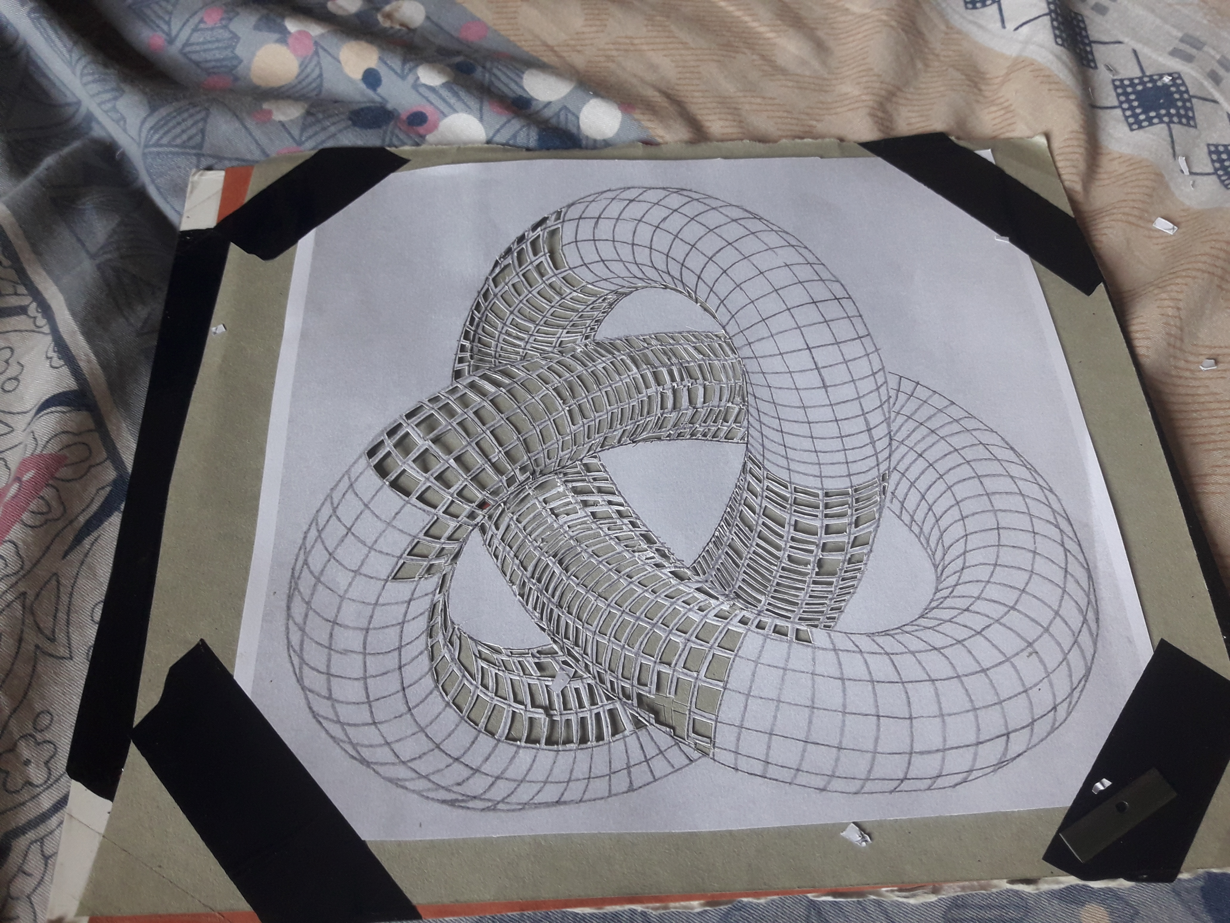 DIY PAPER ILLUSION Using Paper and Sharpner : 6 Steps - Instructables