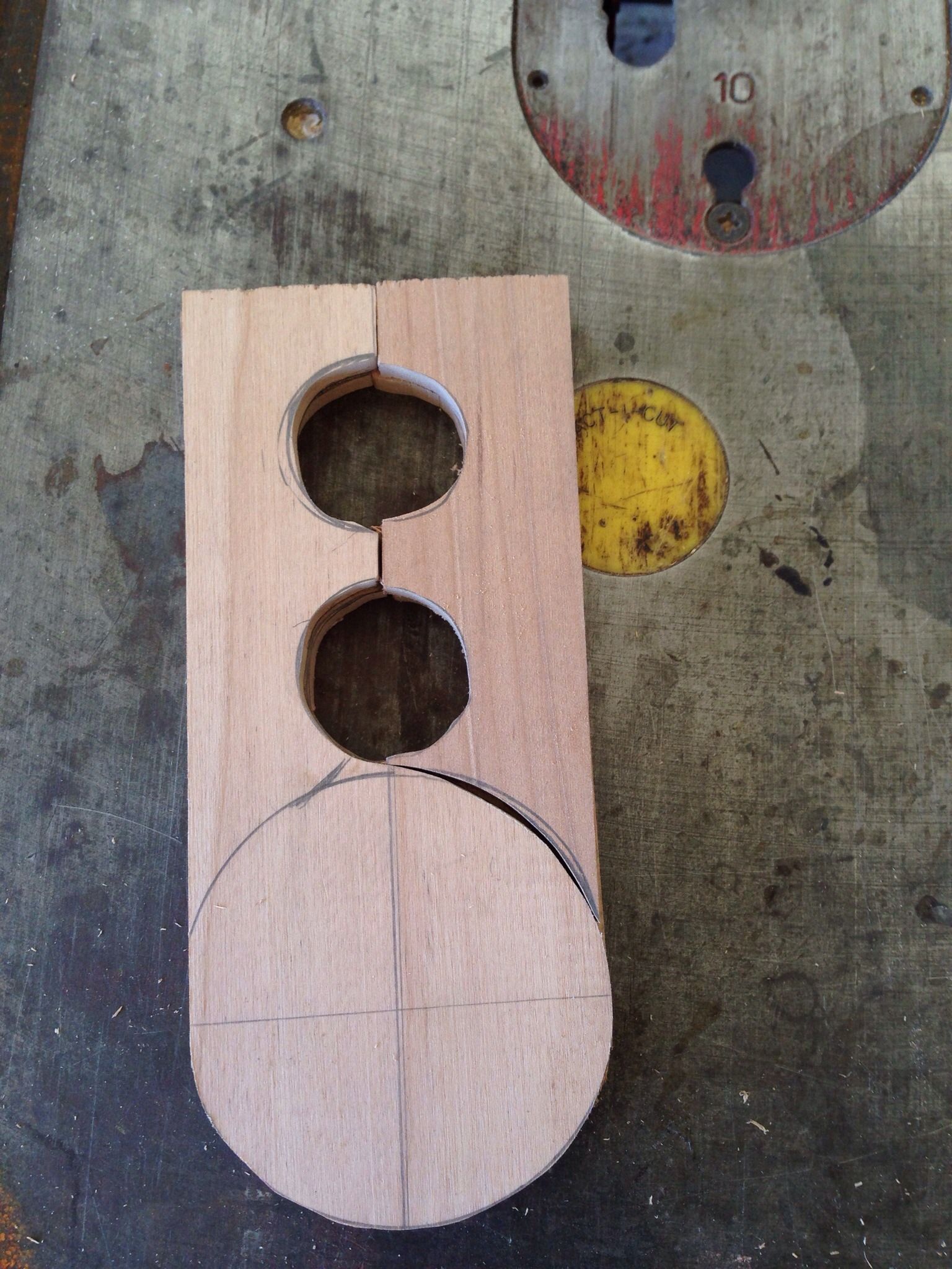 Transforming Pool Cue Rest : 8 Steps (with Pictures) - Instructables