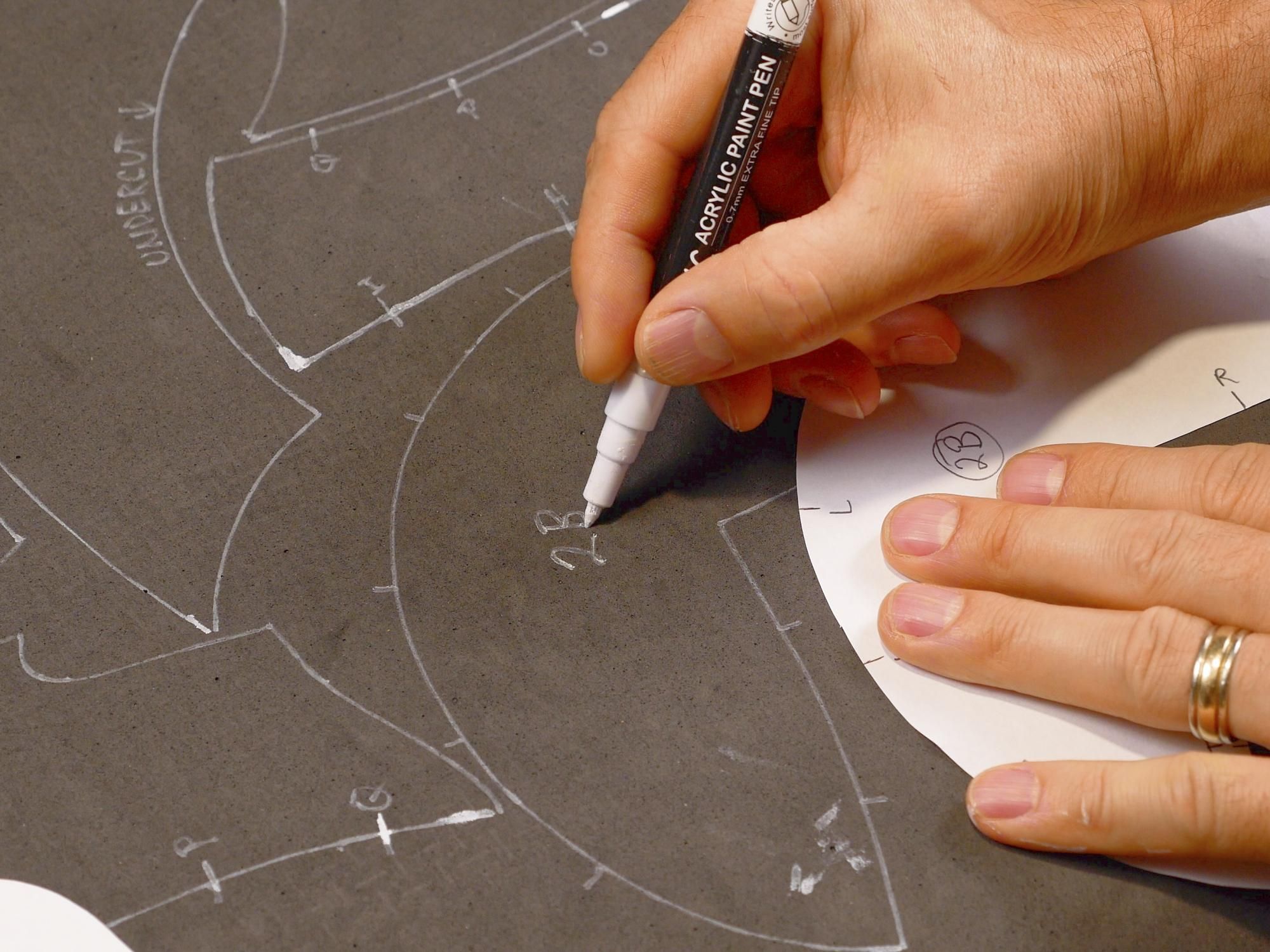 DIY Spartan Helmet Costume From Foam! : 27 Steps (with Pictures ...